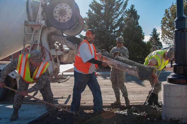 Civil Engineering projects: from beginning to end > F.E. Warren Air ...