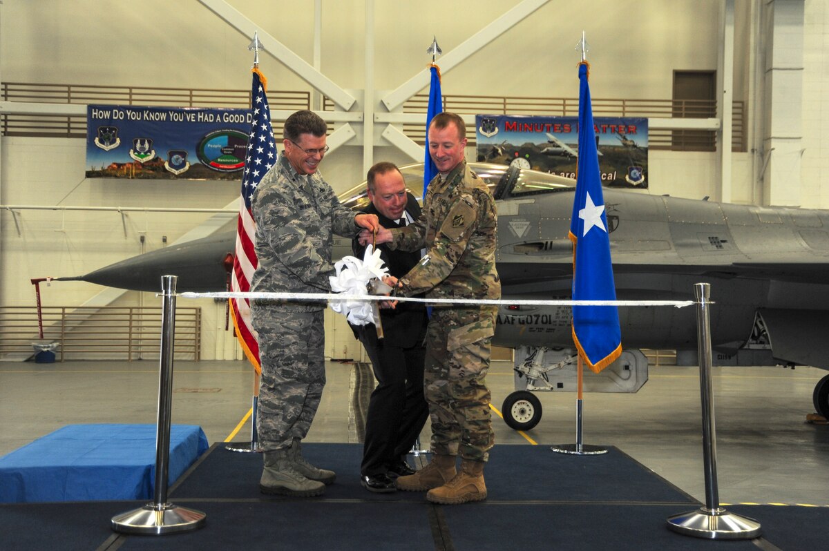 New maintenance hangar unveiled at 309th AMARG > Davis-Monthan Air ...