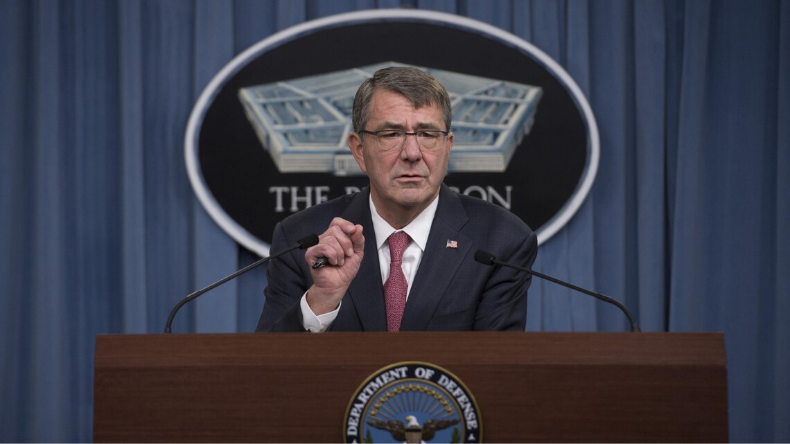 Carter opens all military occupations, positions to women > United ...