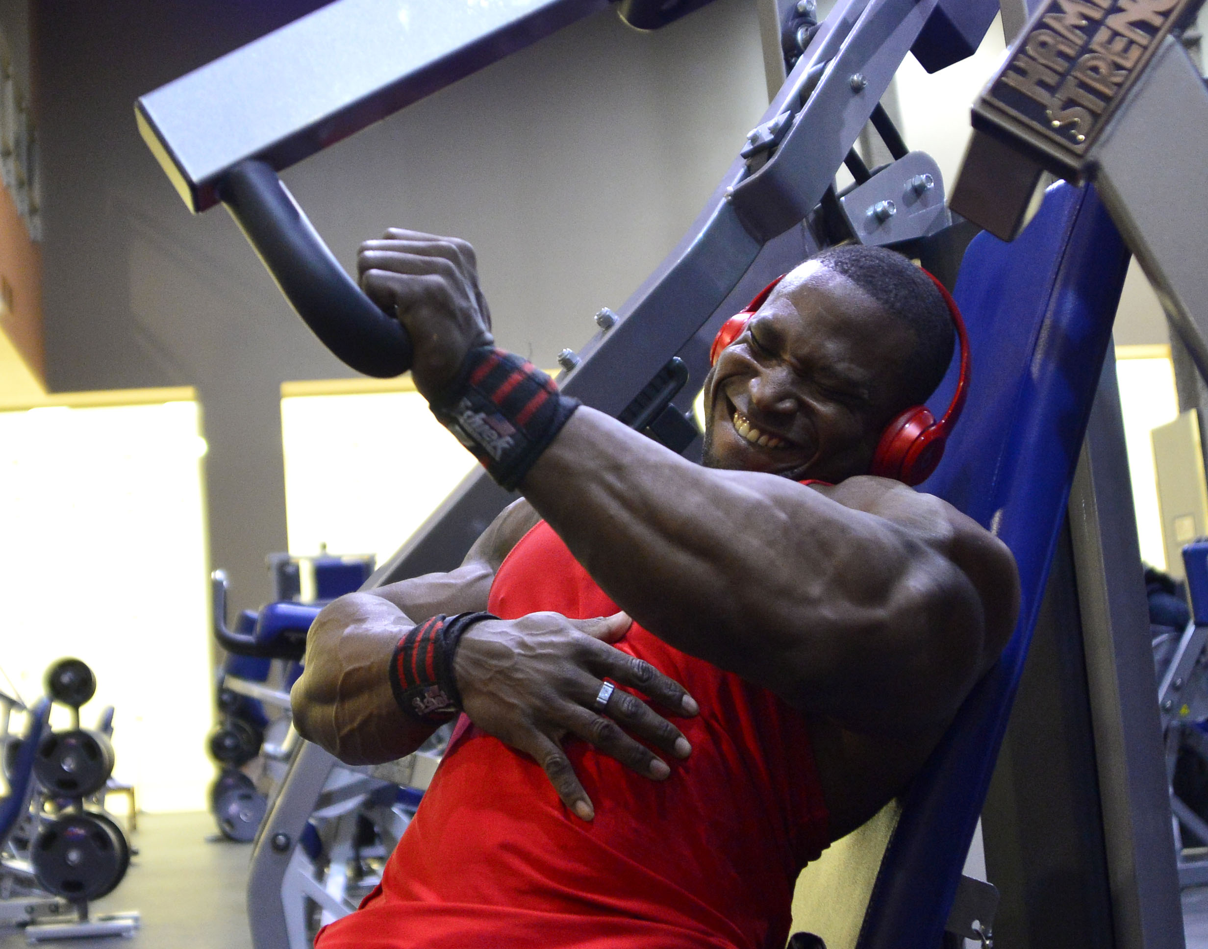 Airman achieves life-long dream of becoming a professional bodybuilder ...