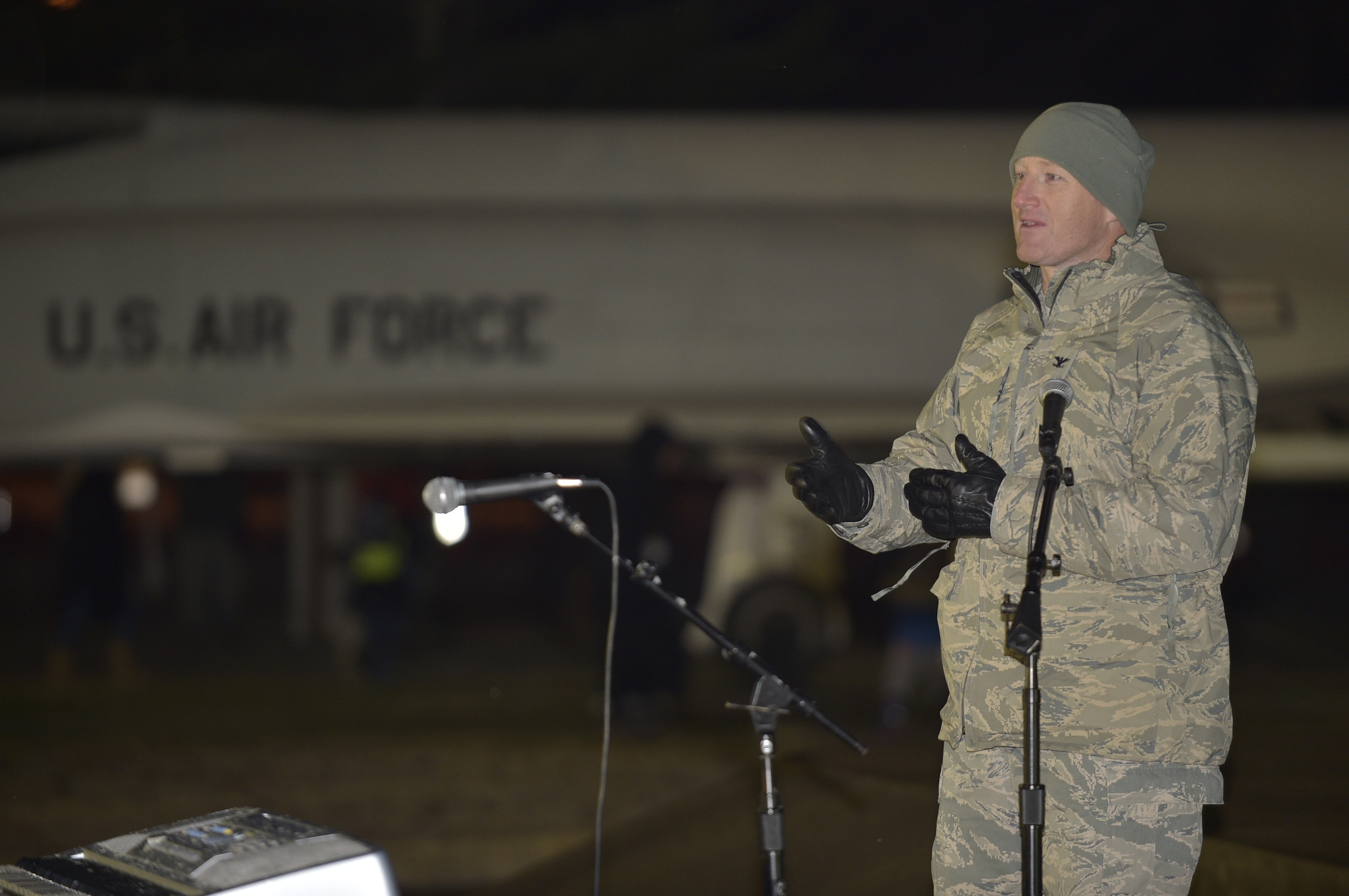 Misawa welcomes winter holiday spirit > Misawa Air Base > Article Display