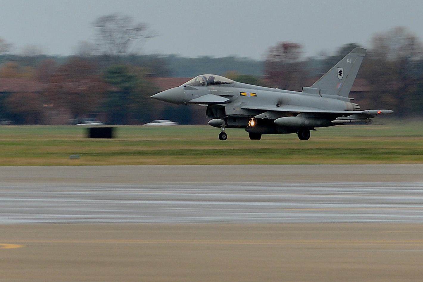 Royal, French air forces arrive for coalition exercise > Joint Base ...