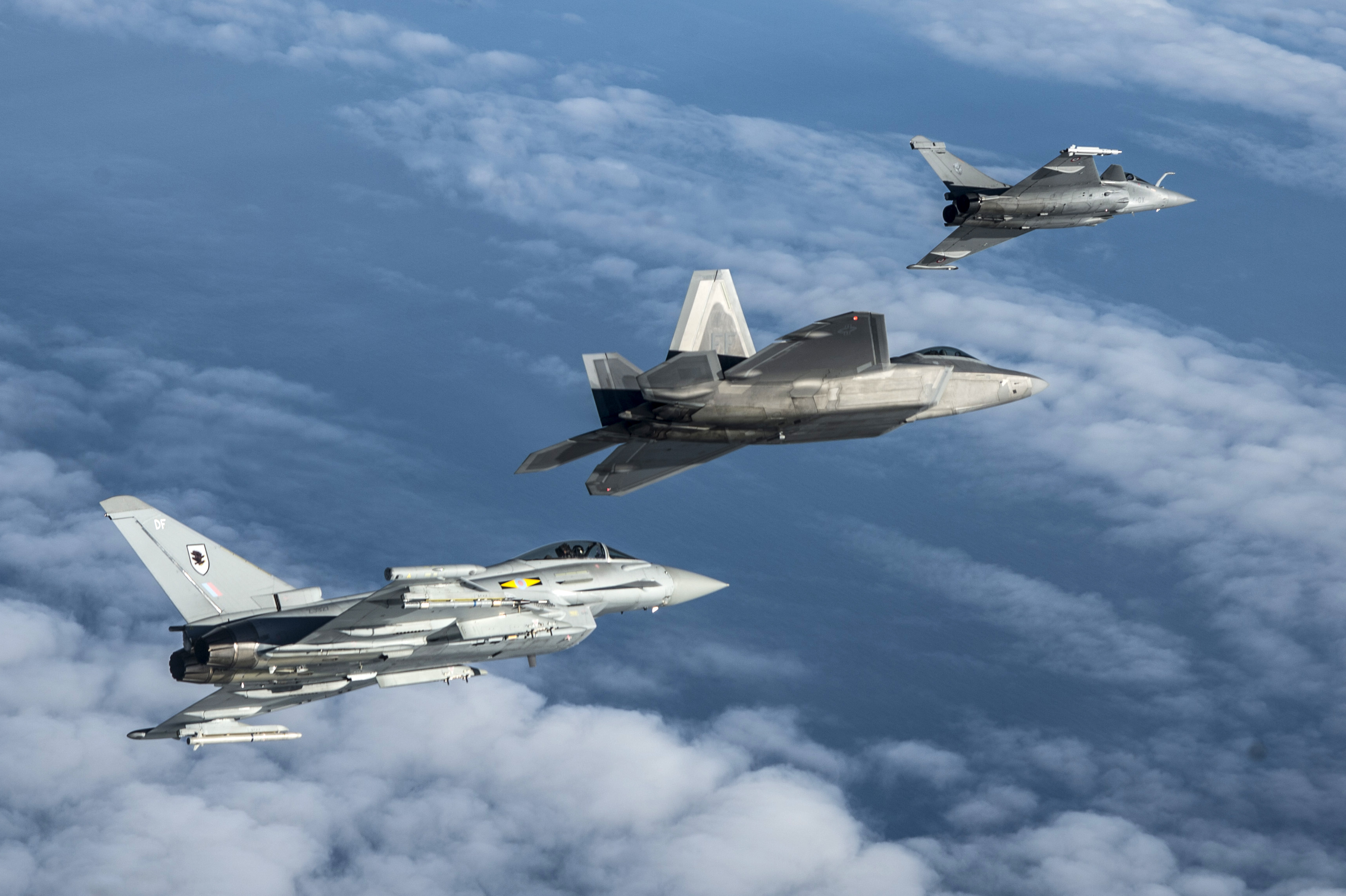 Mid-air might: USAF, RAF, FrAF train during Trilateral Exercise > Joint ...