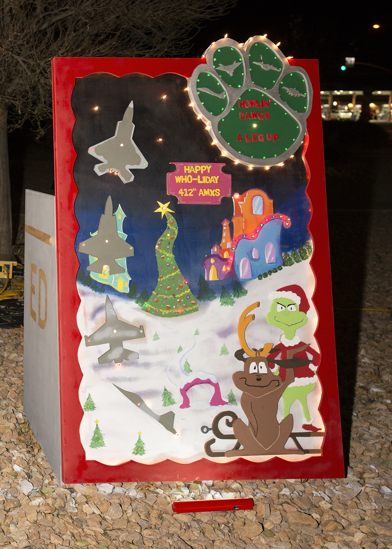 Edwards community in full holiday mode > Edwards Air Force Base ...