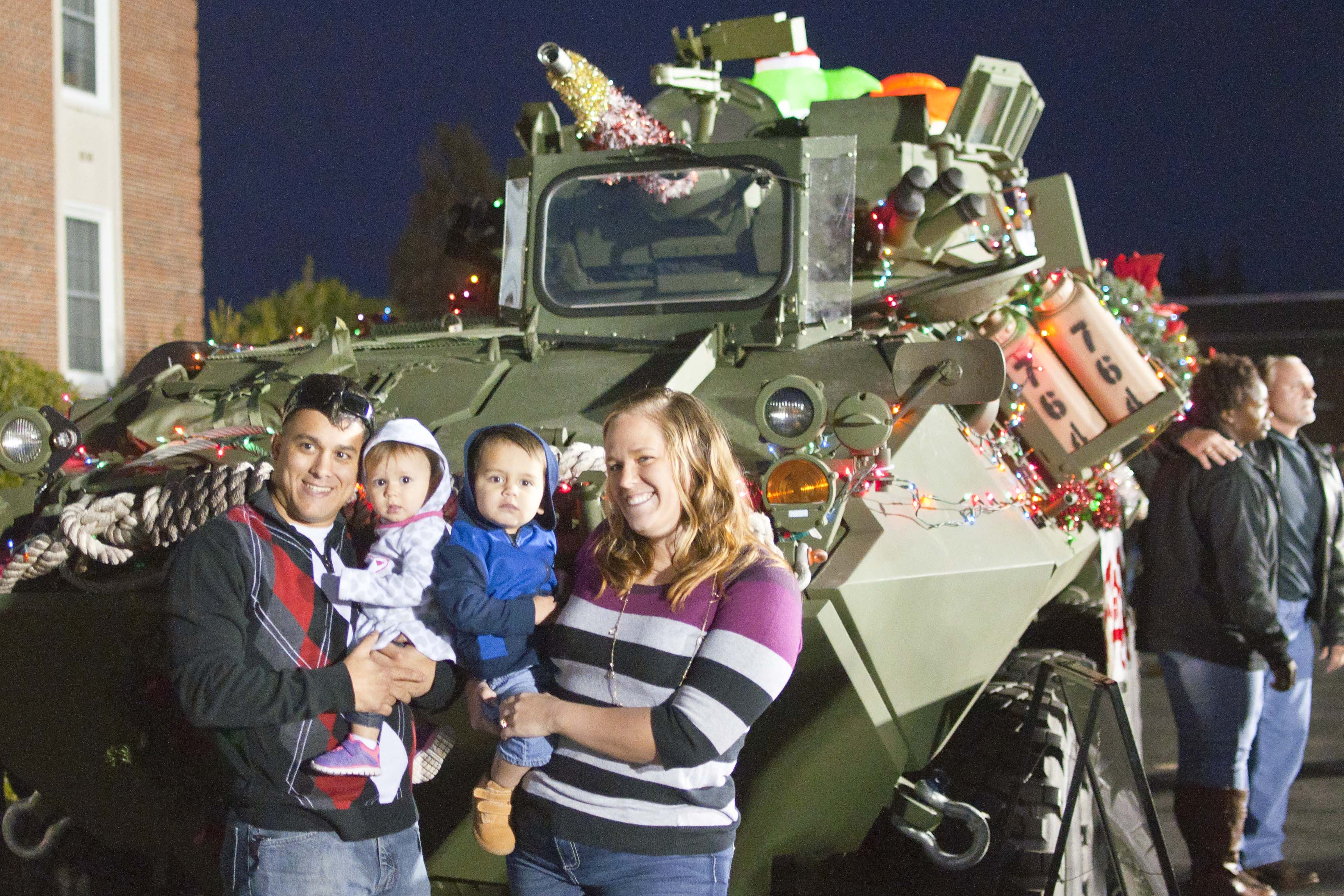 Ooh Rah, Christmas Tree > Marine Corps Base Quantico > News Article Display
