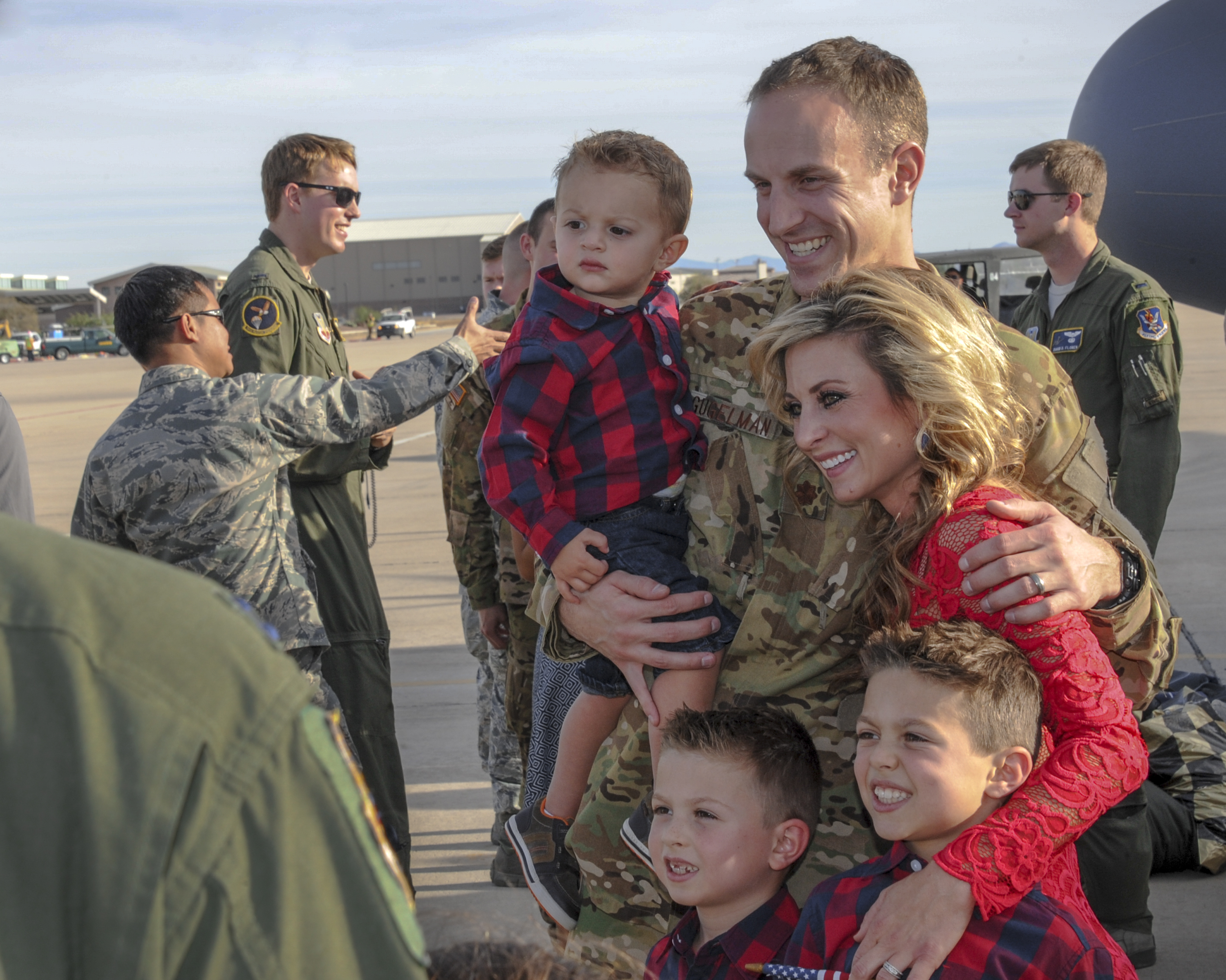 79th RQS and 923rd AMXS return from deployment > Davis-Monthan Air ...