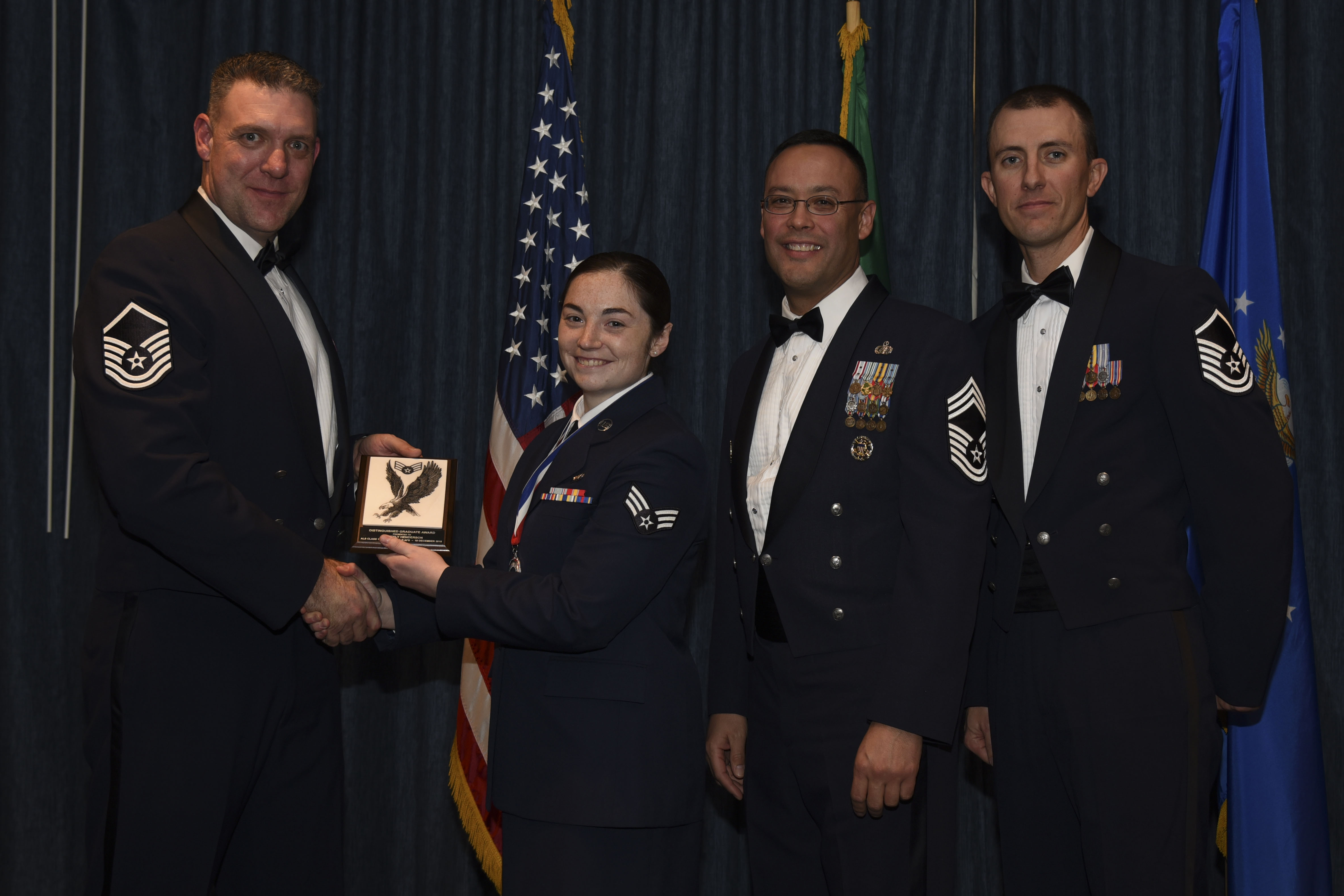 Distinguished Honor Graudates of ALS FLT 16A > Fairchild Air Force Base ...