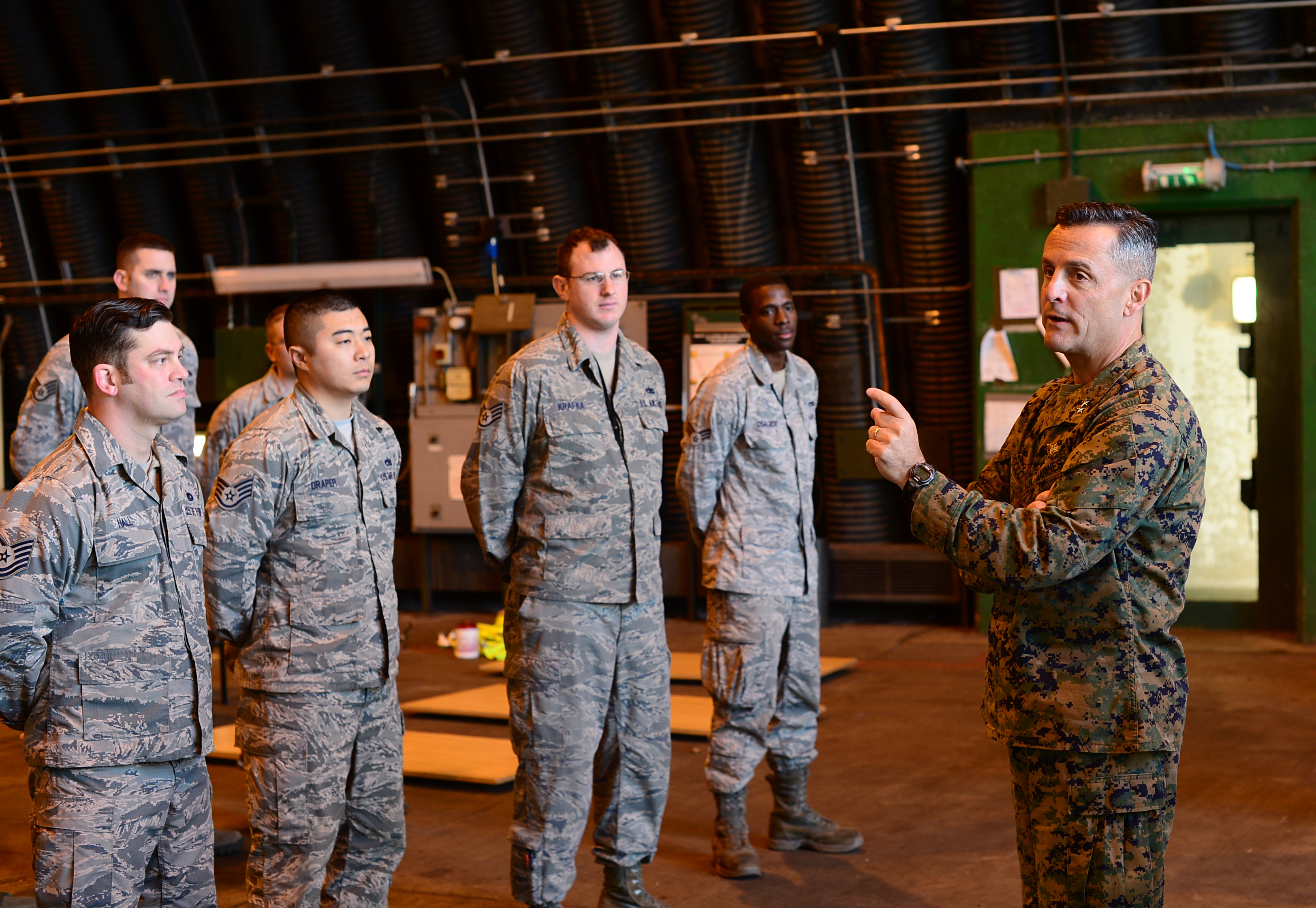 Leadership from 3rd Marine Aircraft Wing acknowledges 48th Fighter Wing ...