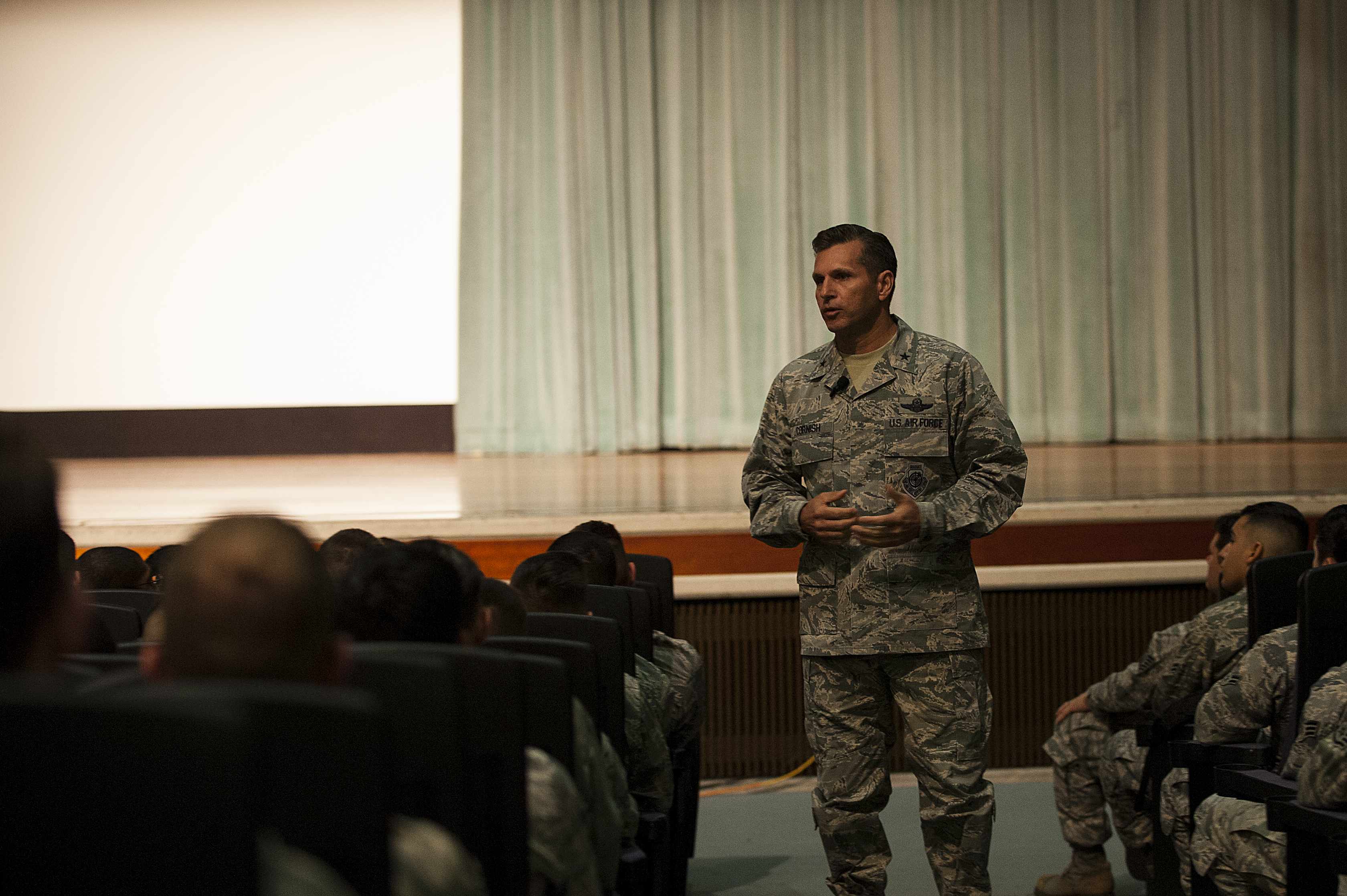 Wing commander addresses Team Kadena > Kadena Air Base > Article Display