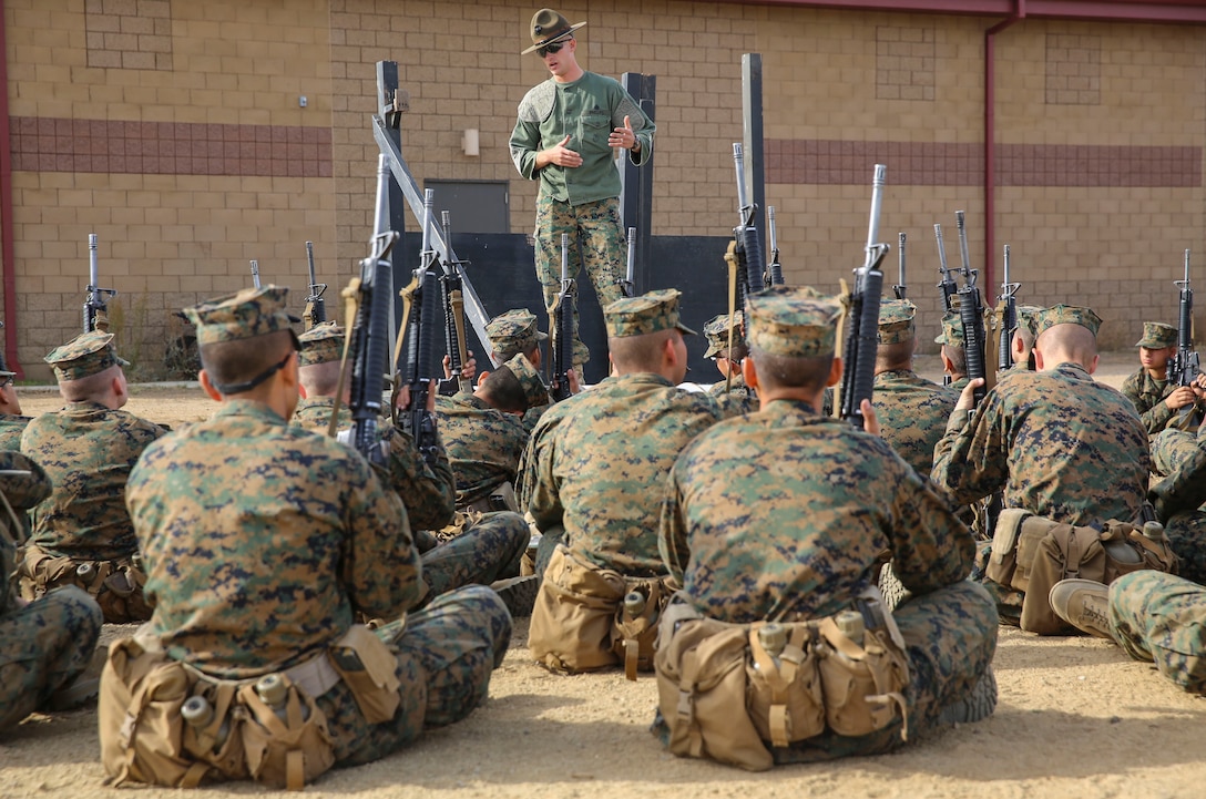 Recruits of Fox Company sight in on Grass Week