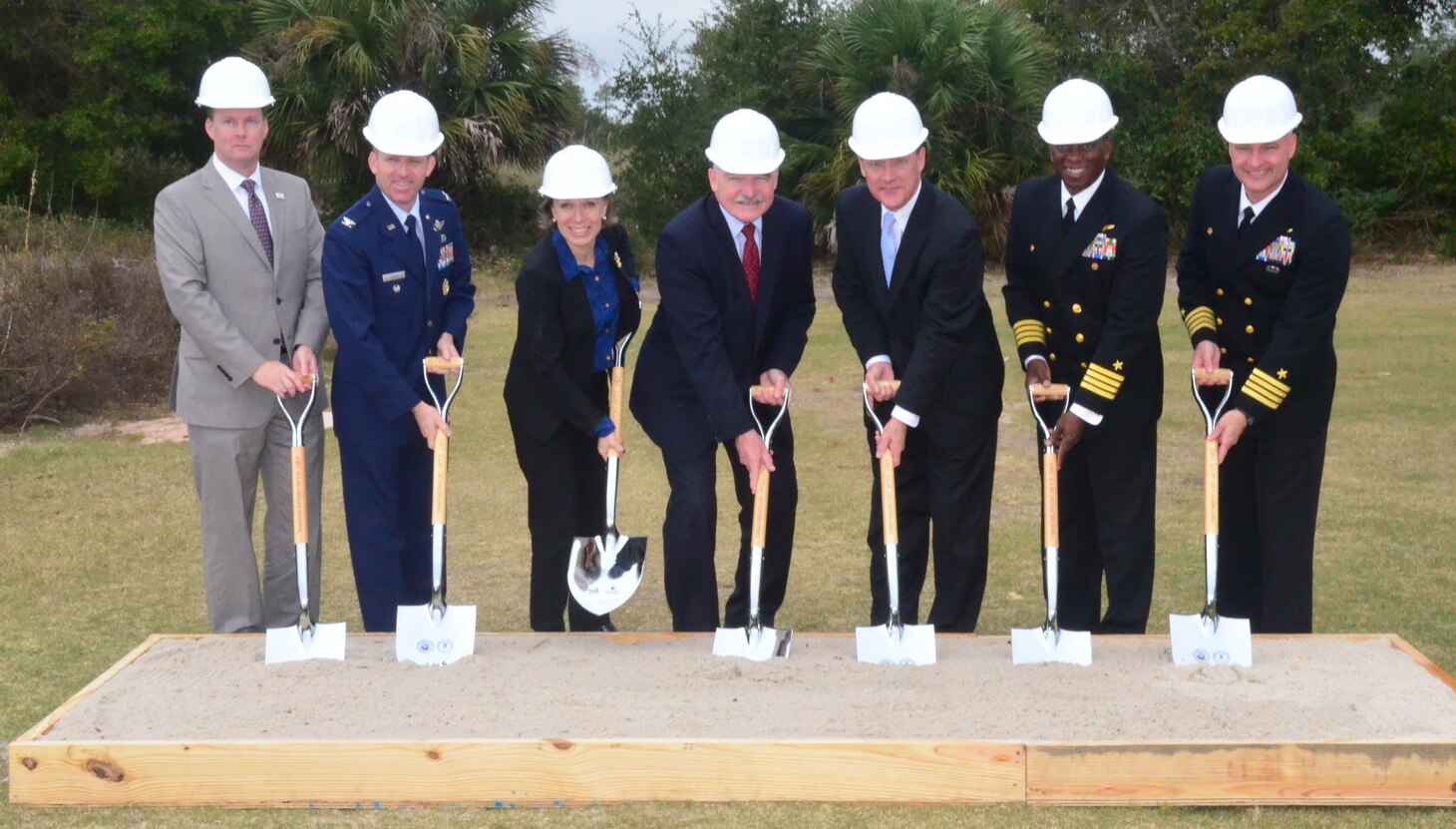 Navy, Air Force Break Ground on Florida's Largest Solar Projects ...