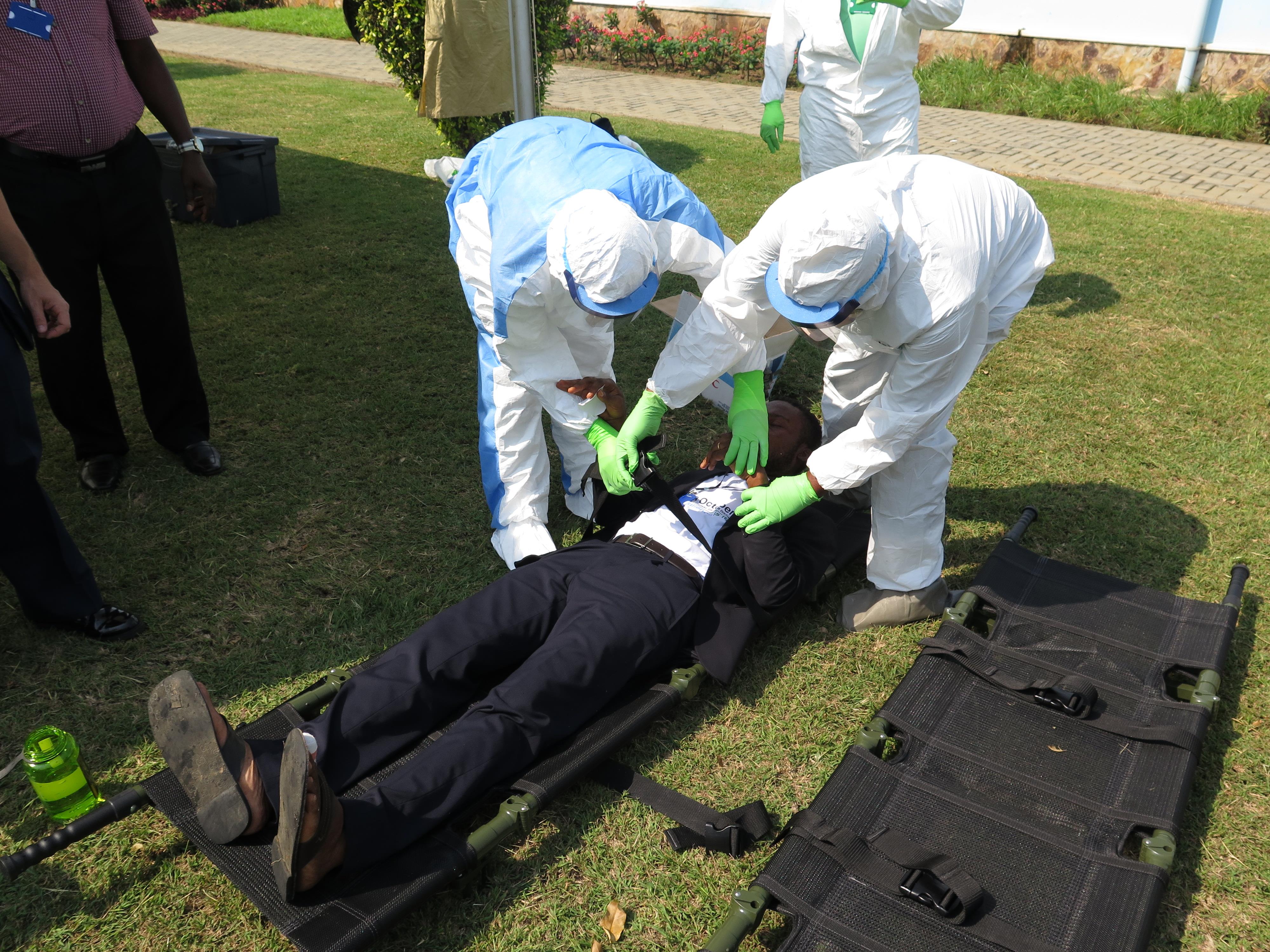 Fighting Ebola with education > Air Force Medical Service > News Fighting Ebola with education > Air Force Medical Service > News