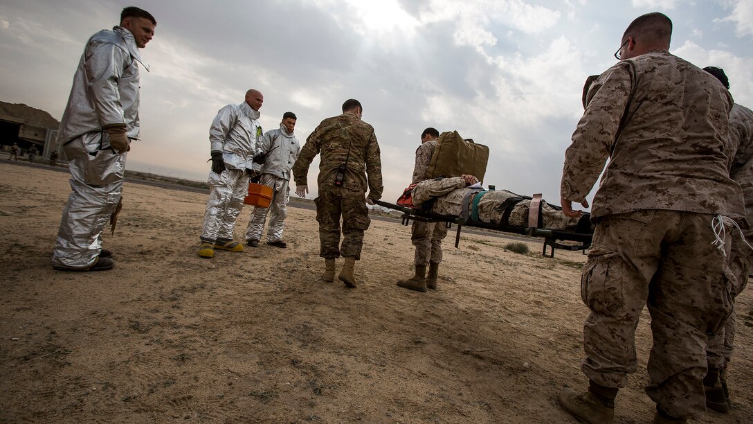 U.S. Navy corpsmen live up to SPMAGTF-CR-CC standard: right force ...