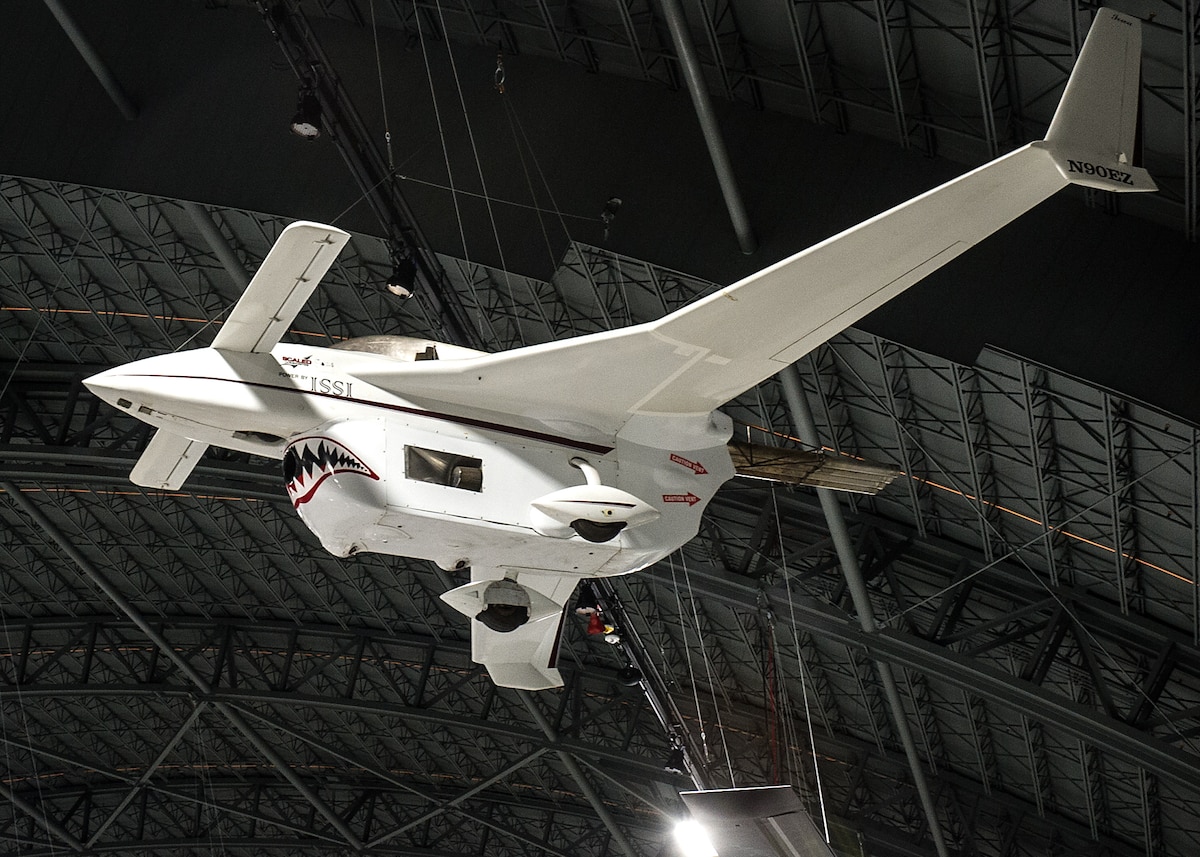 Scaled Composites Long-EZ "Borealis" > National Museum of the United ...