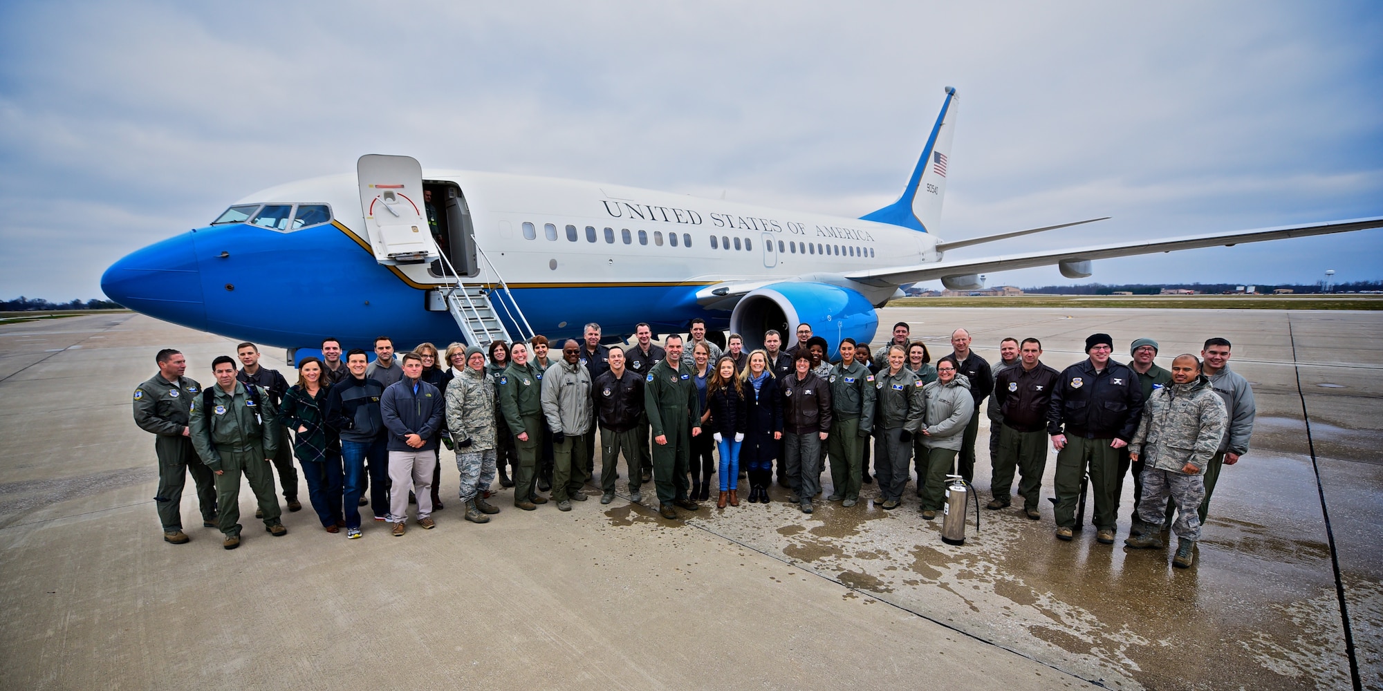Final flight as 932nd Airlift Wing commander > 932nd Airlift Wing ...