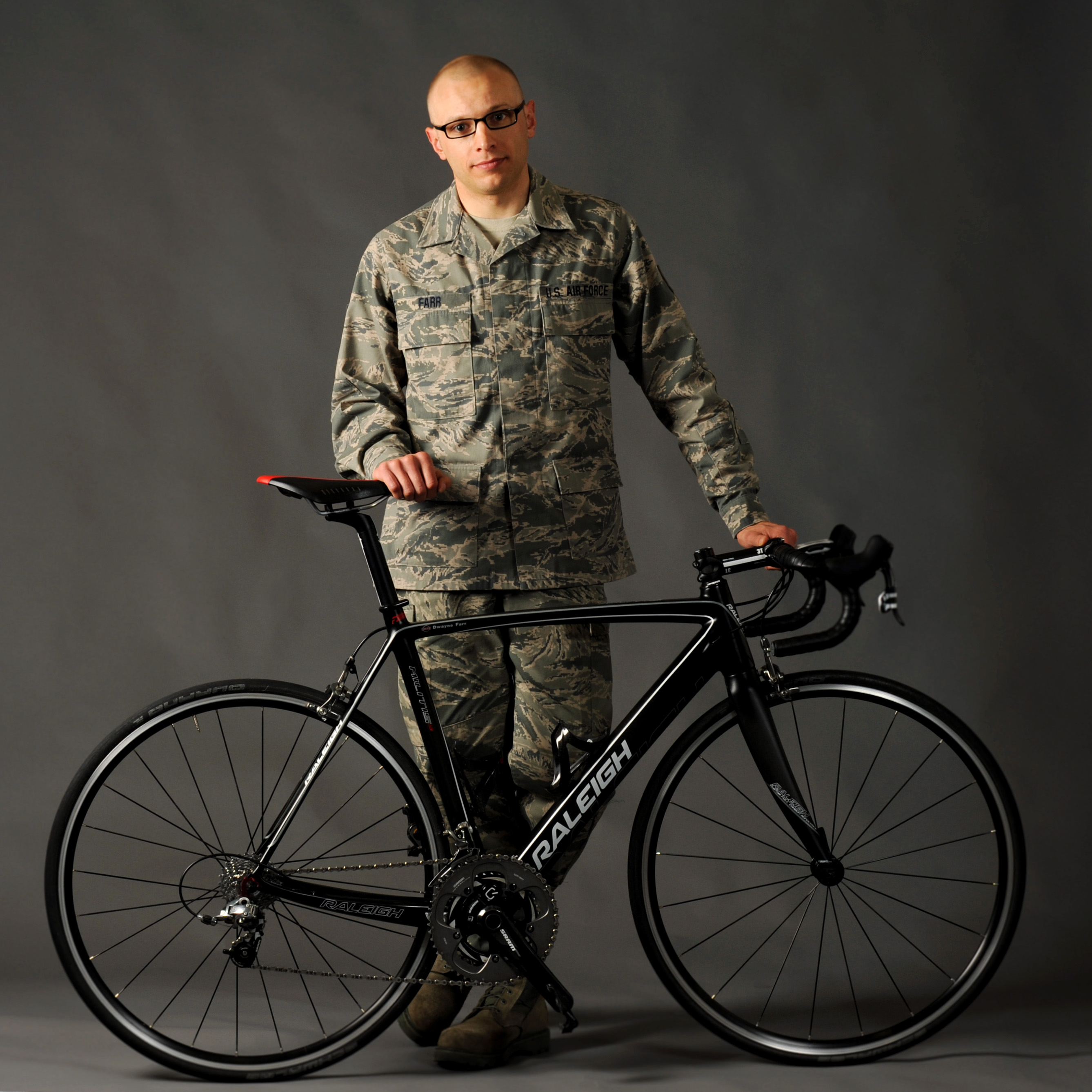 Top military cyclist trains for two callings > Air National Guard ...
