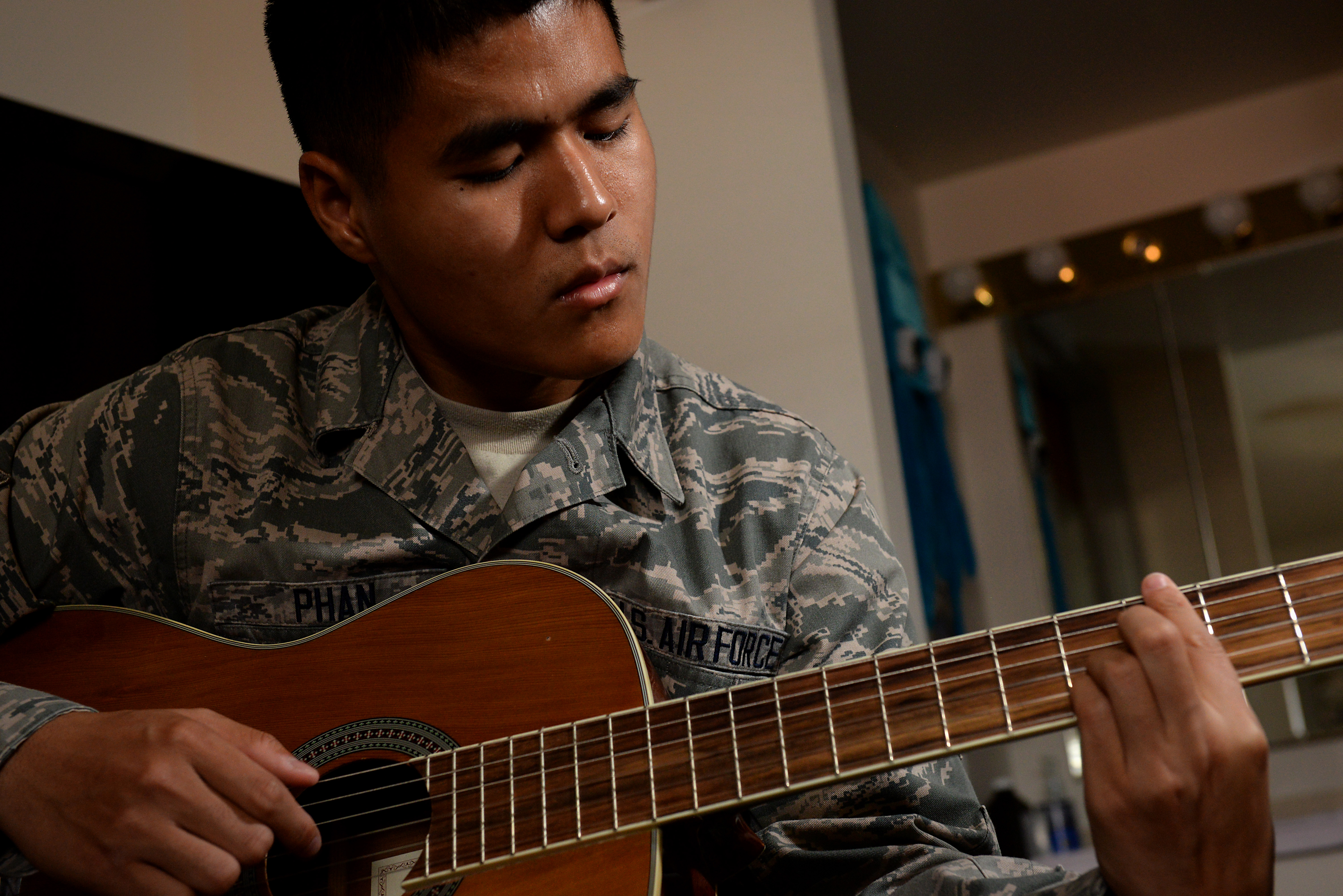 Airman’s love for music contributes to ‘whole Airman concept’ > Scott ...