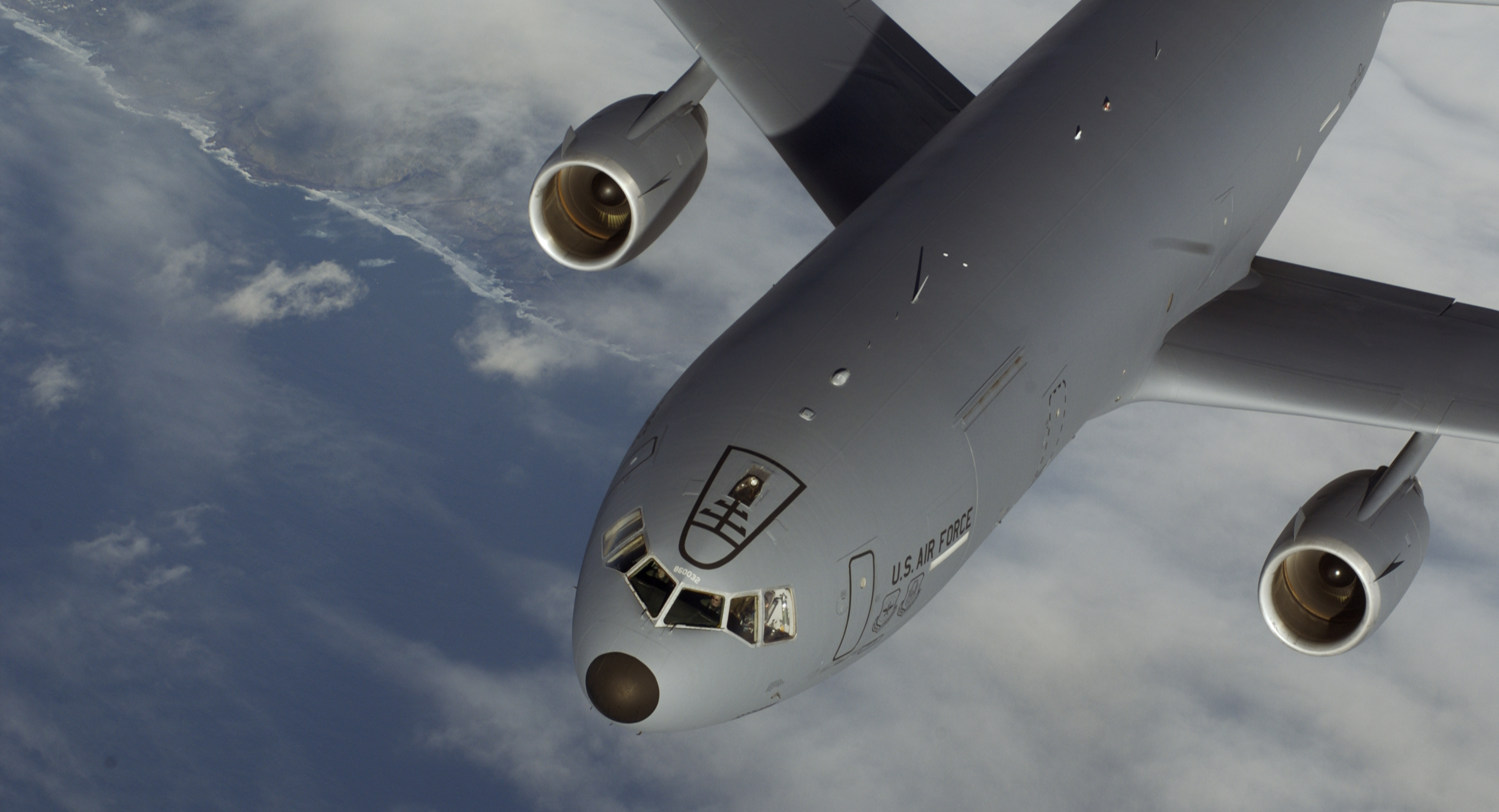 Avoiding disaster: Training, communication prevent possible aircraft ...