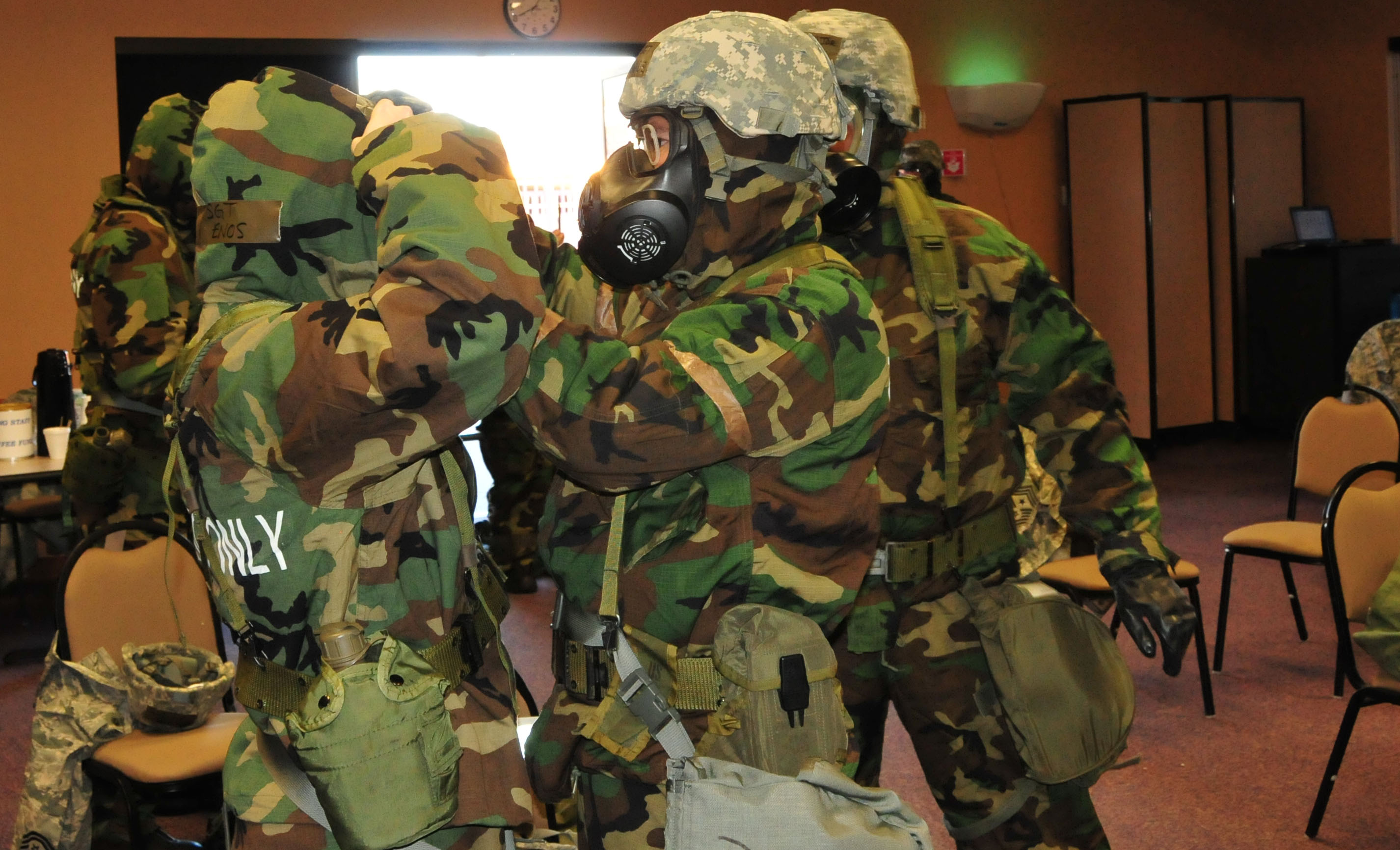 Suit, Boots, Mask, Gloves...MOPP 4!