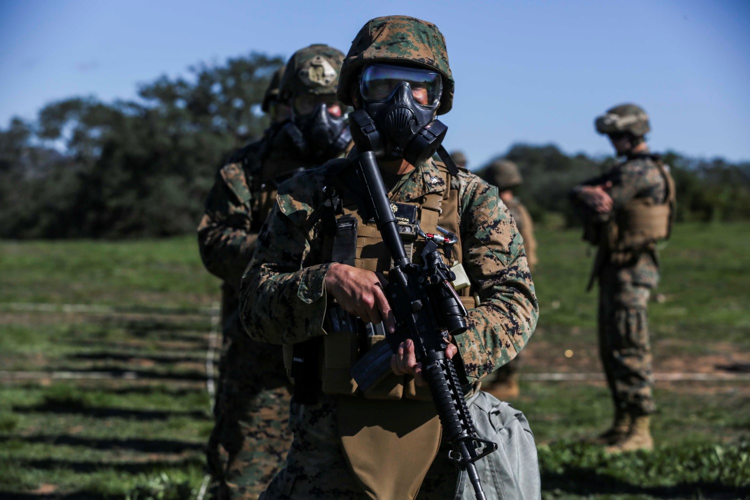15th MEU Marines conduct table three shoot