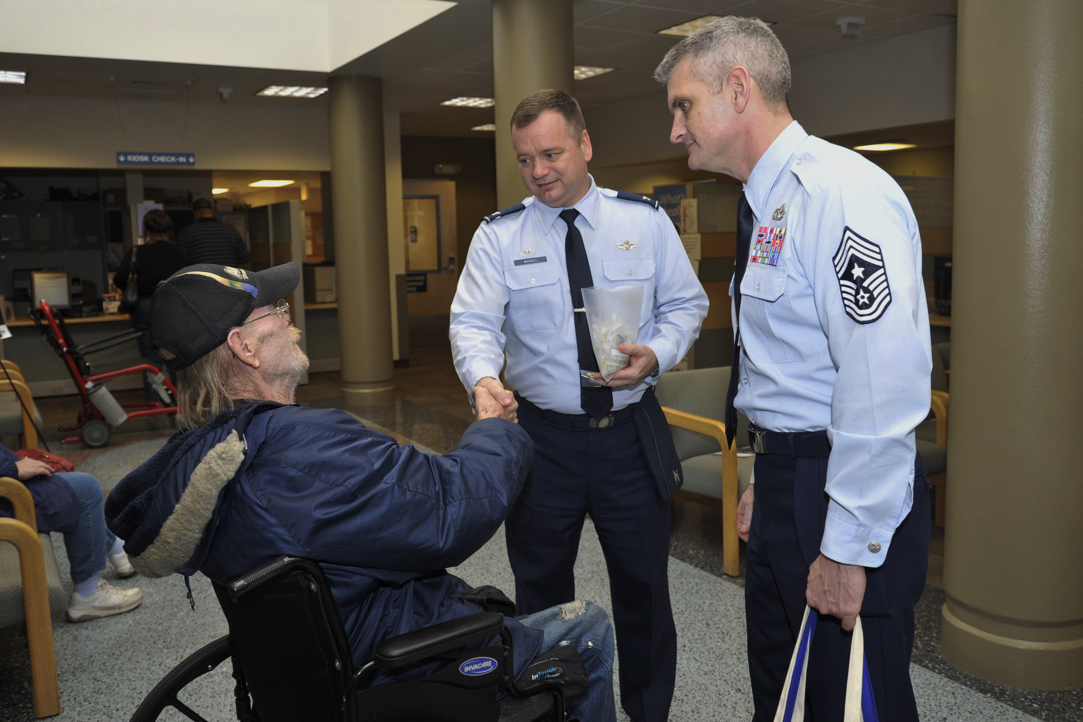 Team Fairchild leaders pay tribute to veterans > Fairchild Air Force ...