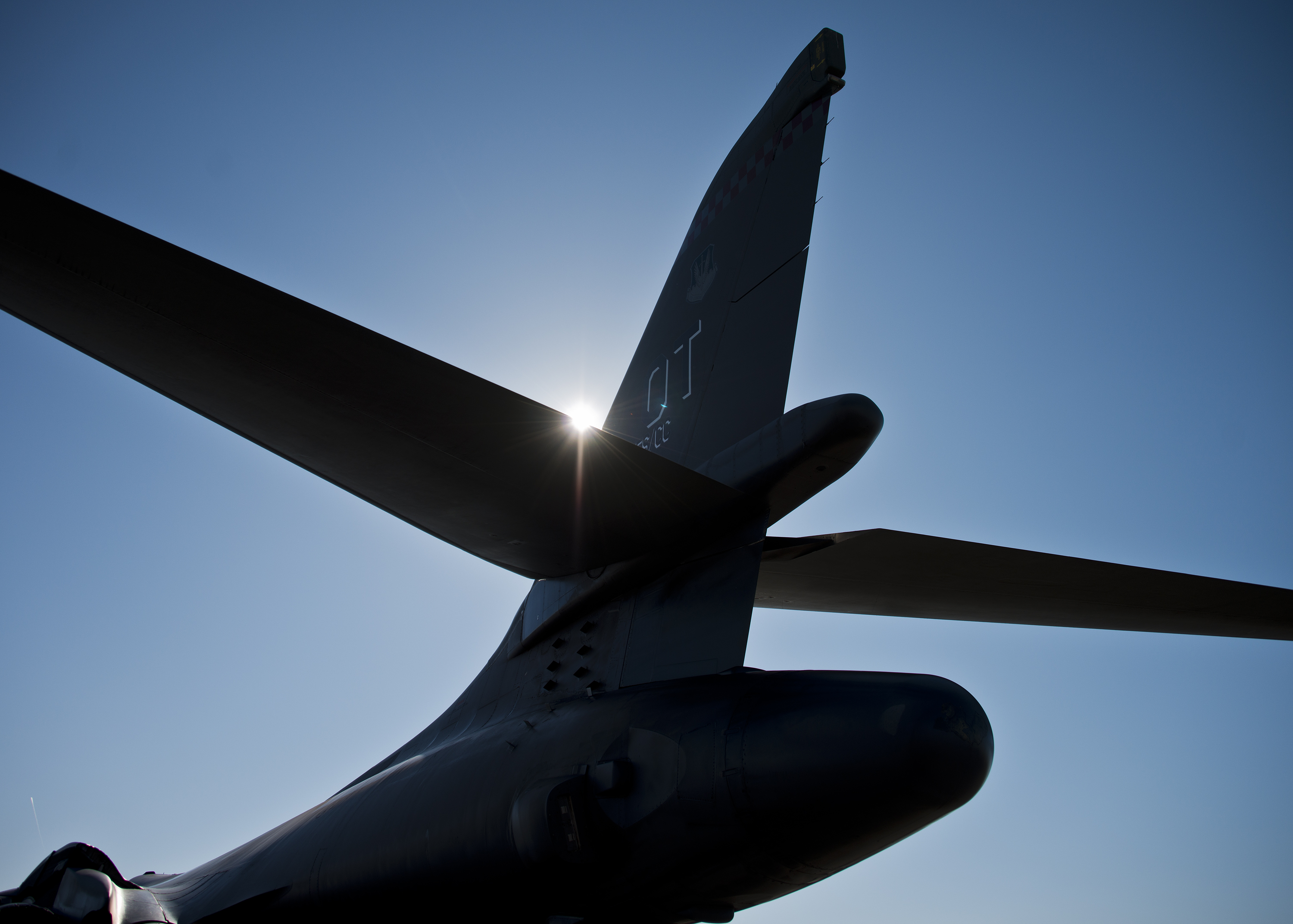 53rd Wing members get up-close tour of B-1 > Eglin Air Force Base ...