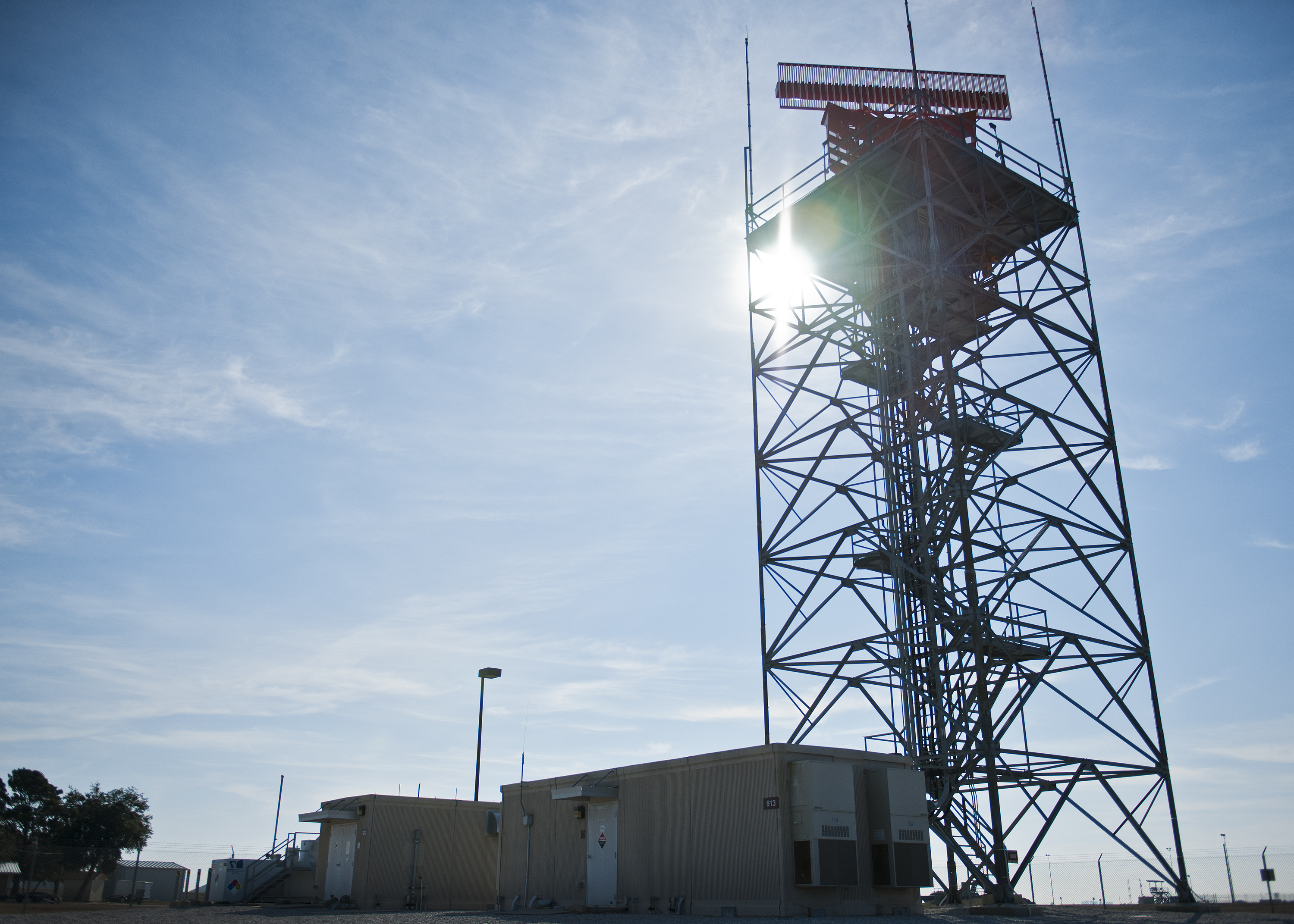 Maintainers keep radar continuously turning > Eglin Air Force Base ...