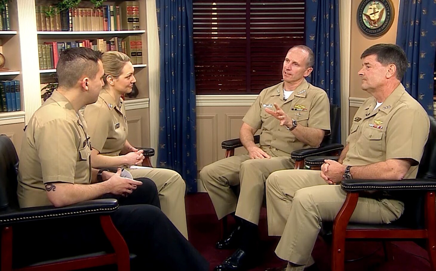 CNO, CNP Talk Personnel on Conversation with a Shipmate > United States ...