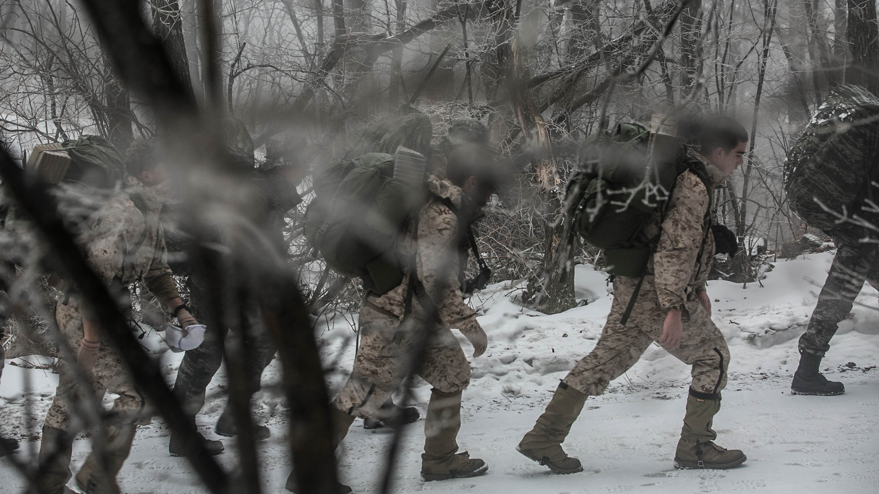 US, ROK Marines ruck over mountains