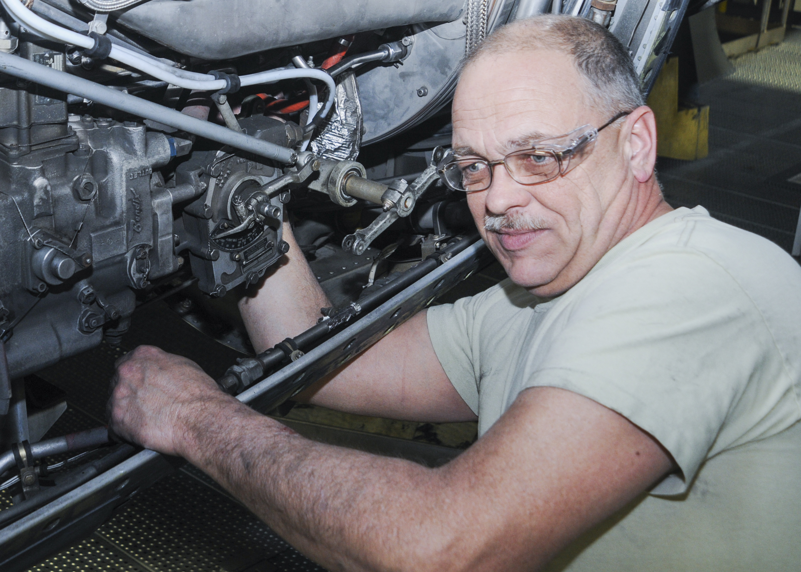 Airmen at Work: Routine inspections ensure aircraft safety > Youngstown ...