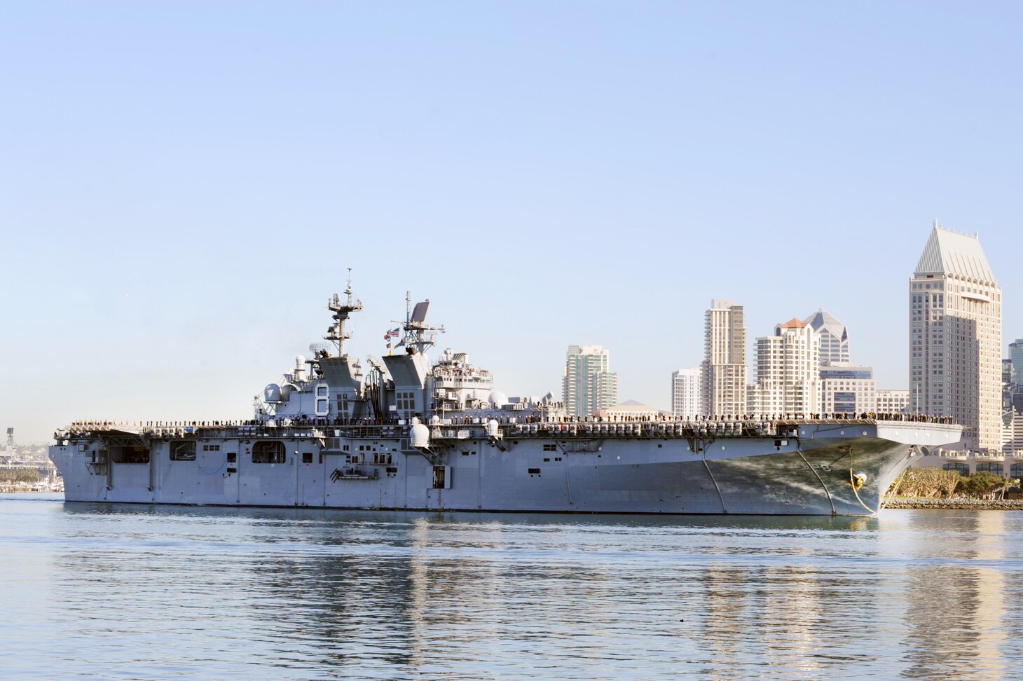 Navy's First Hybrid Ship Celebrates Commissioning Anniversary > United ...