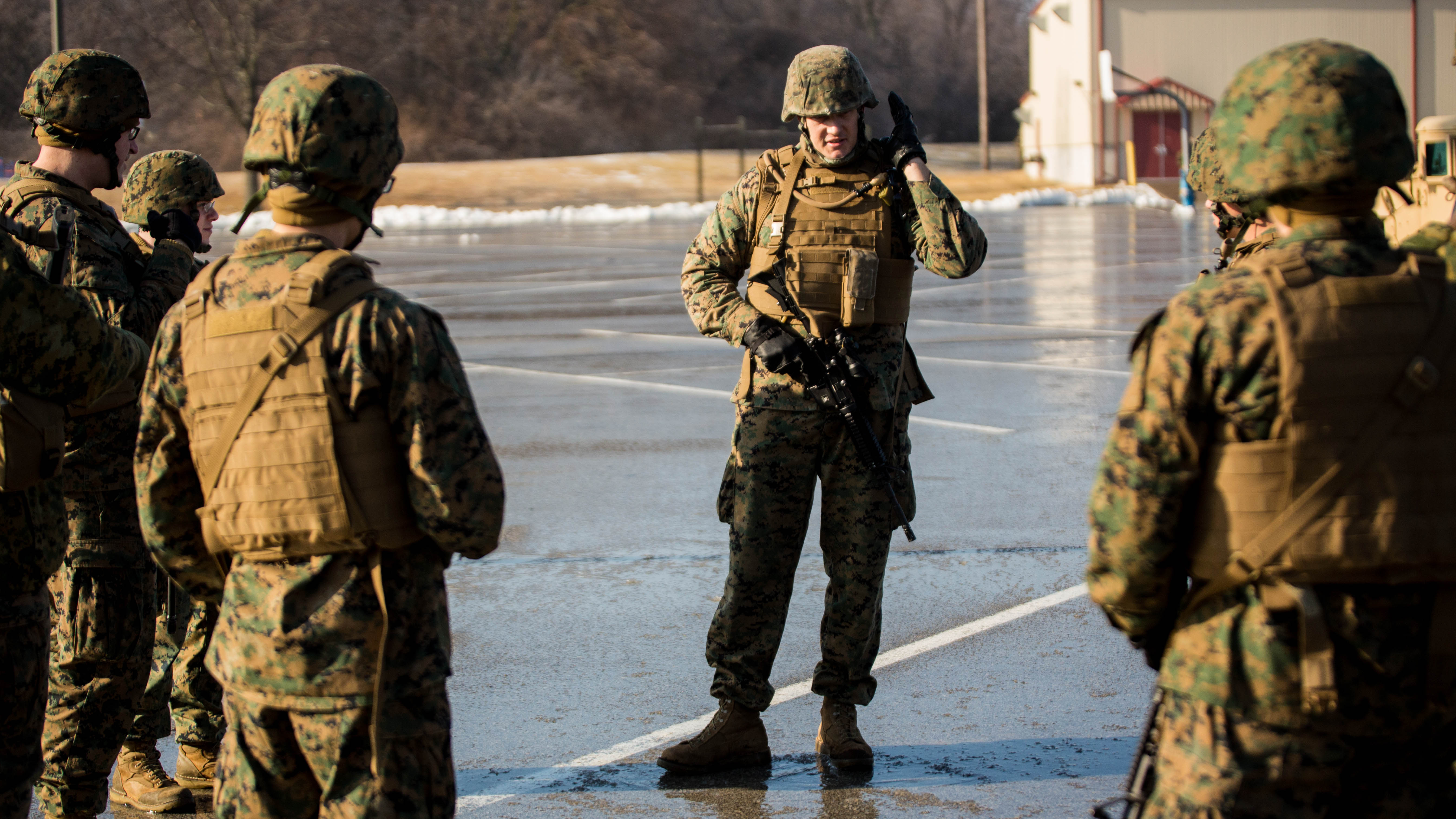 CLR-4 conducts MEF exercise > The Official United States Marine Corps ...