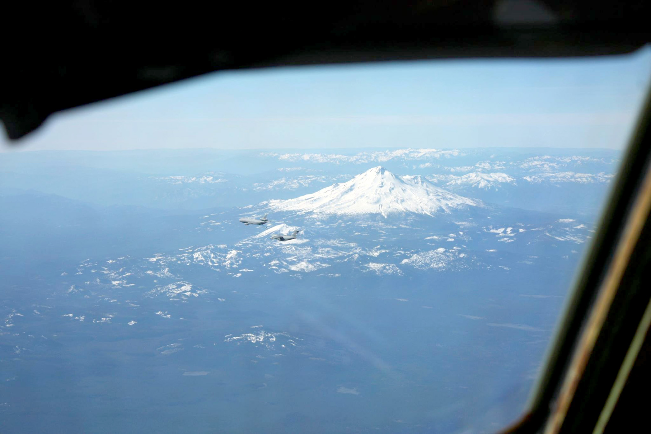 70th Air Refueling Squadron trains on mid-air refueling during AFSC UTA ...