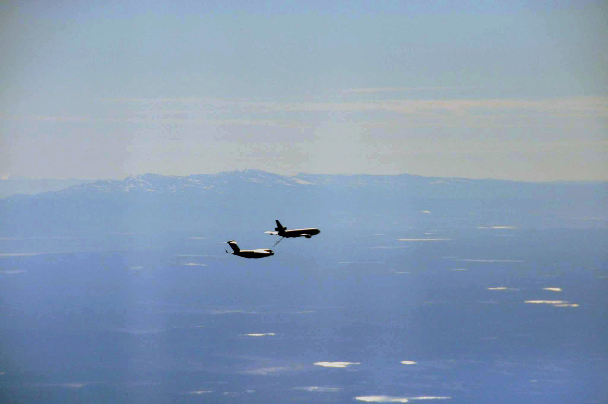70th Air Refueling Squadron trains on mid-air refueling during AFSC UTA ...