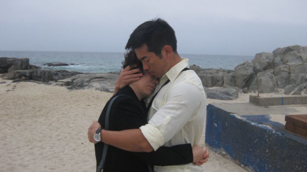 Face of Defense: Soldier Reunites With Birth Mother > U.S. Department ...