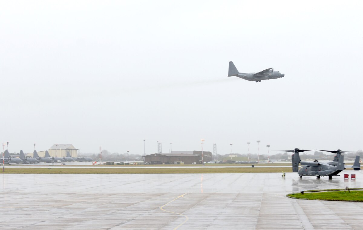 Last MC-130H Combat Talon II departs > Royal Air Force Mildenhall > RAF ...