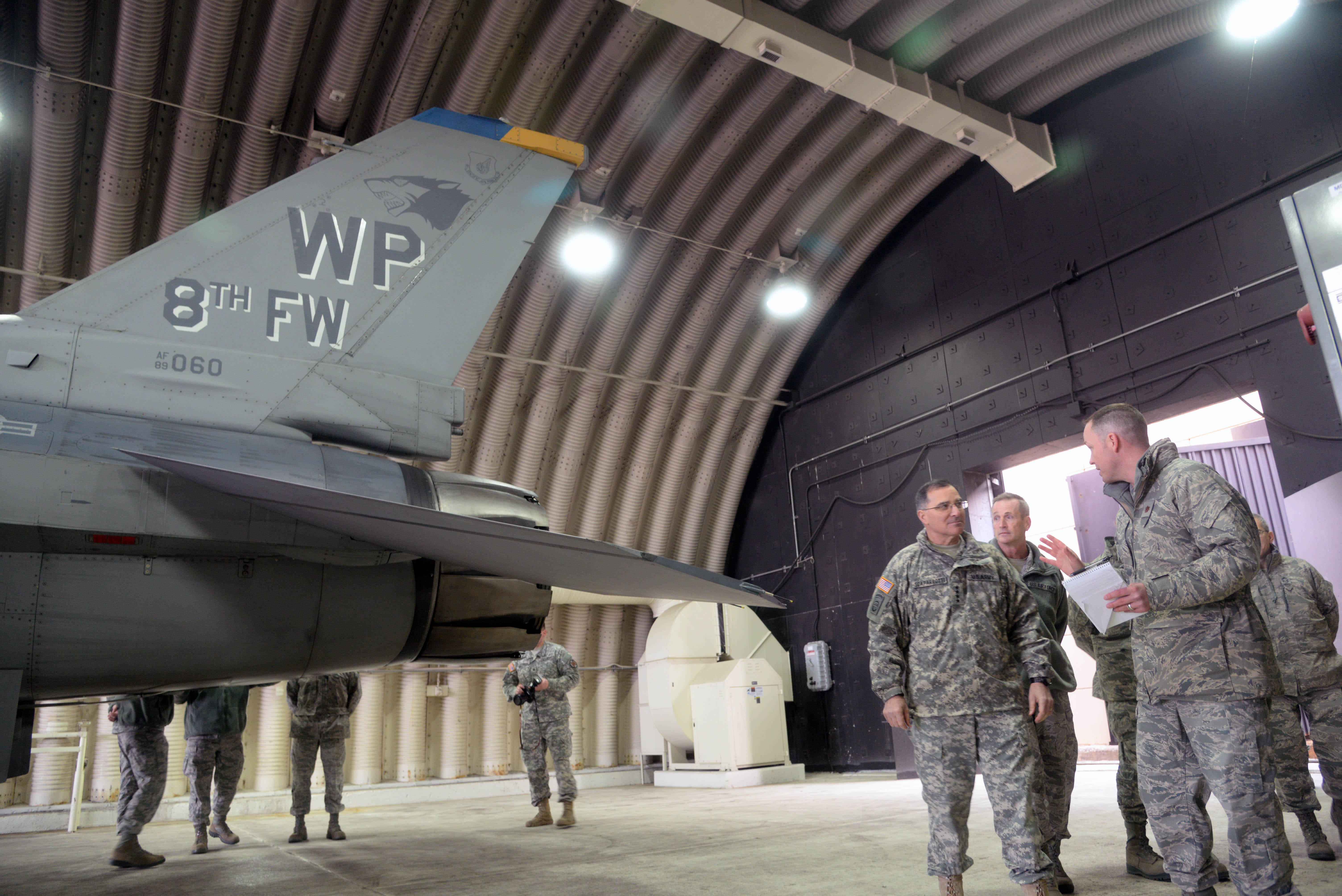 USFK commander: The Wolf Pack is ready to Fight Tonight > Kunsan Air ...