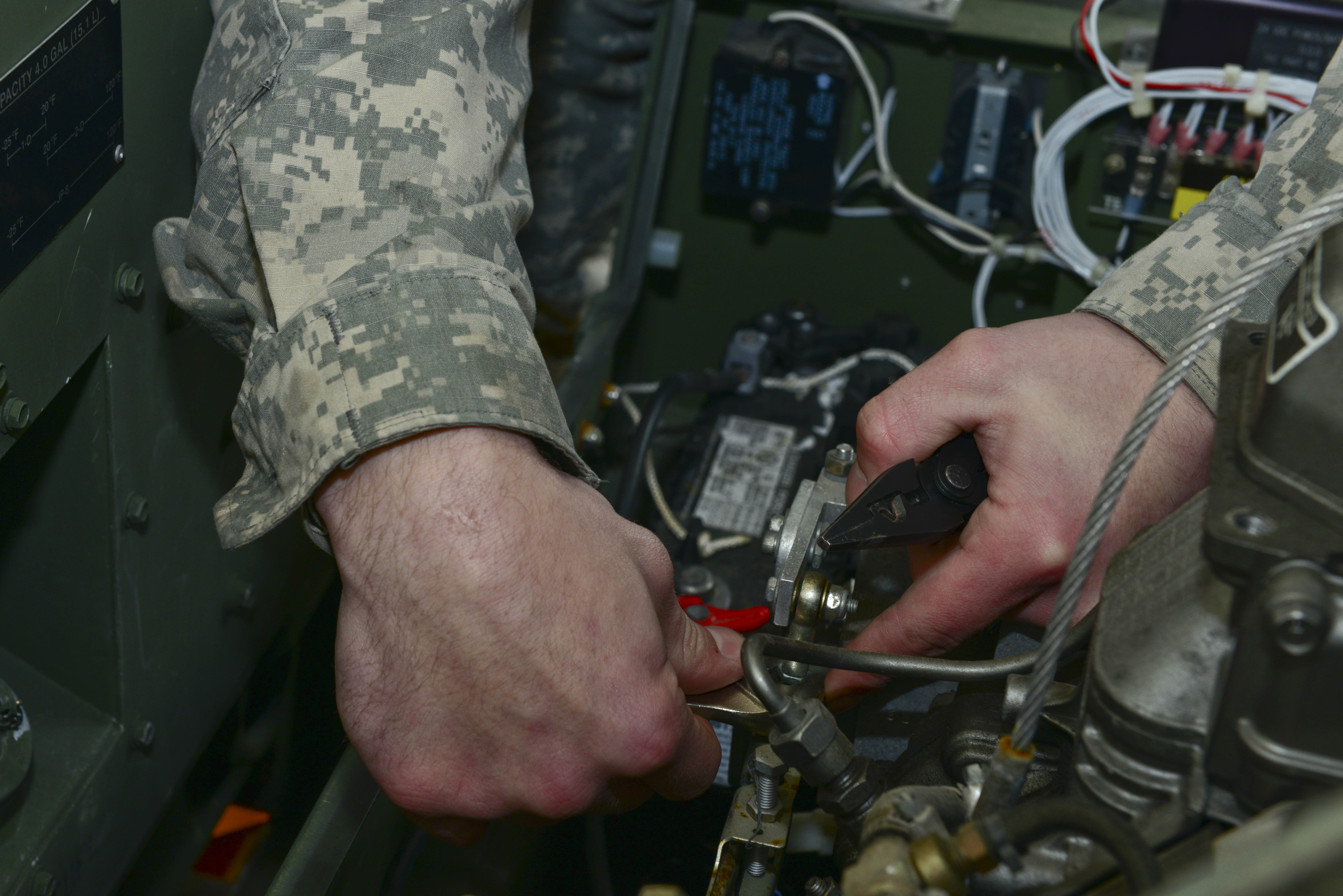 Eustis Soldiers maintain equipment > Joint Base Langley-Eustis ...