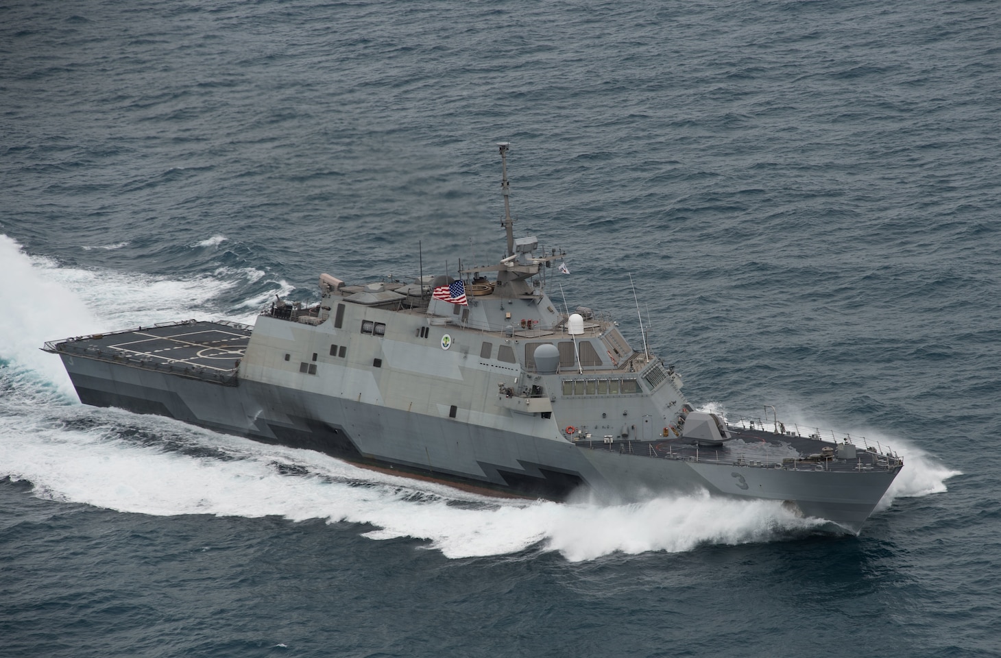 USS Fort Worth (LCS 3) Arrives in Sasebo for First-ever LCS Port Visit ...