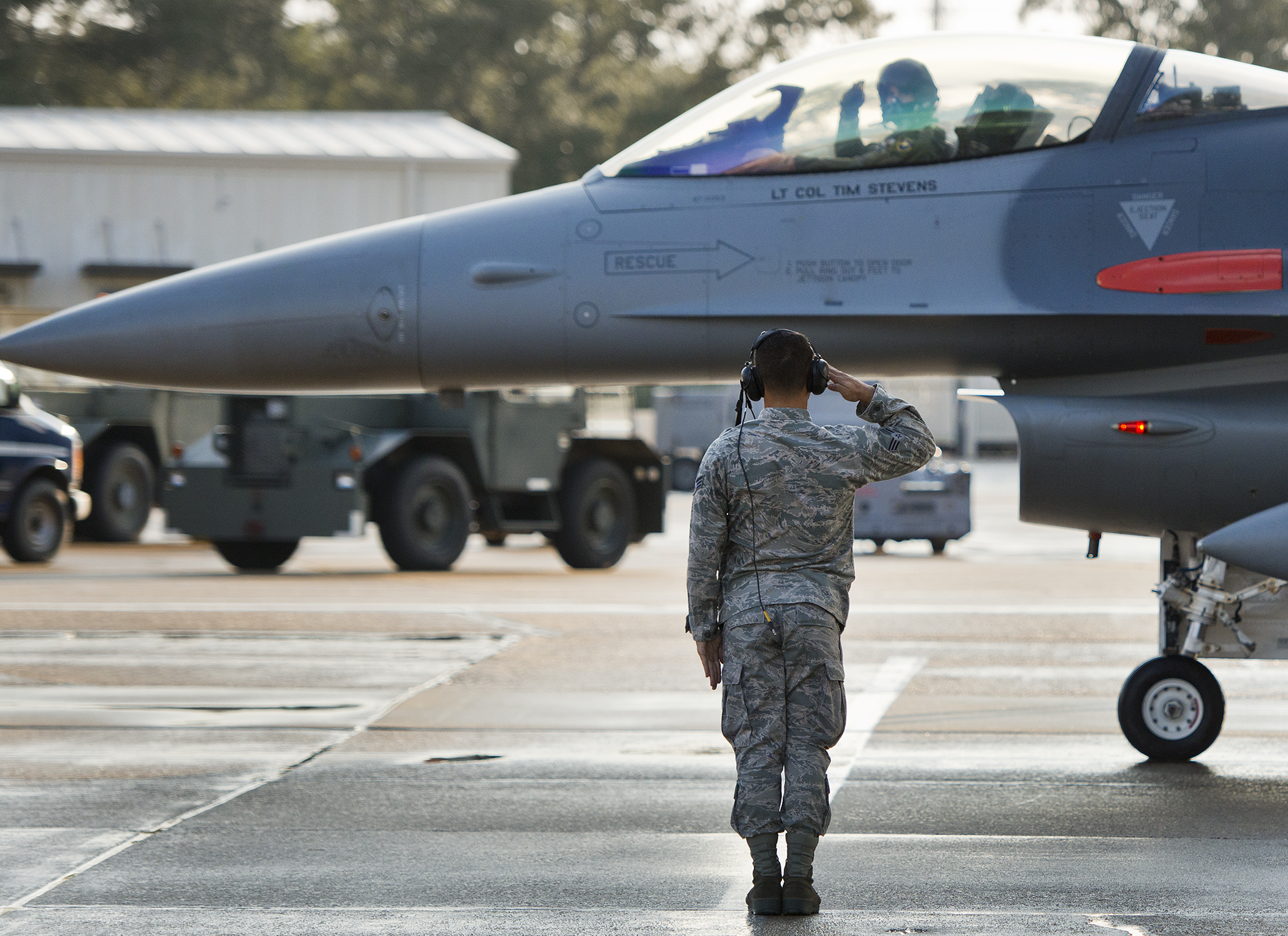 Falcon crew > Eglin Air Force Base > Article Display