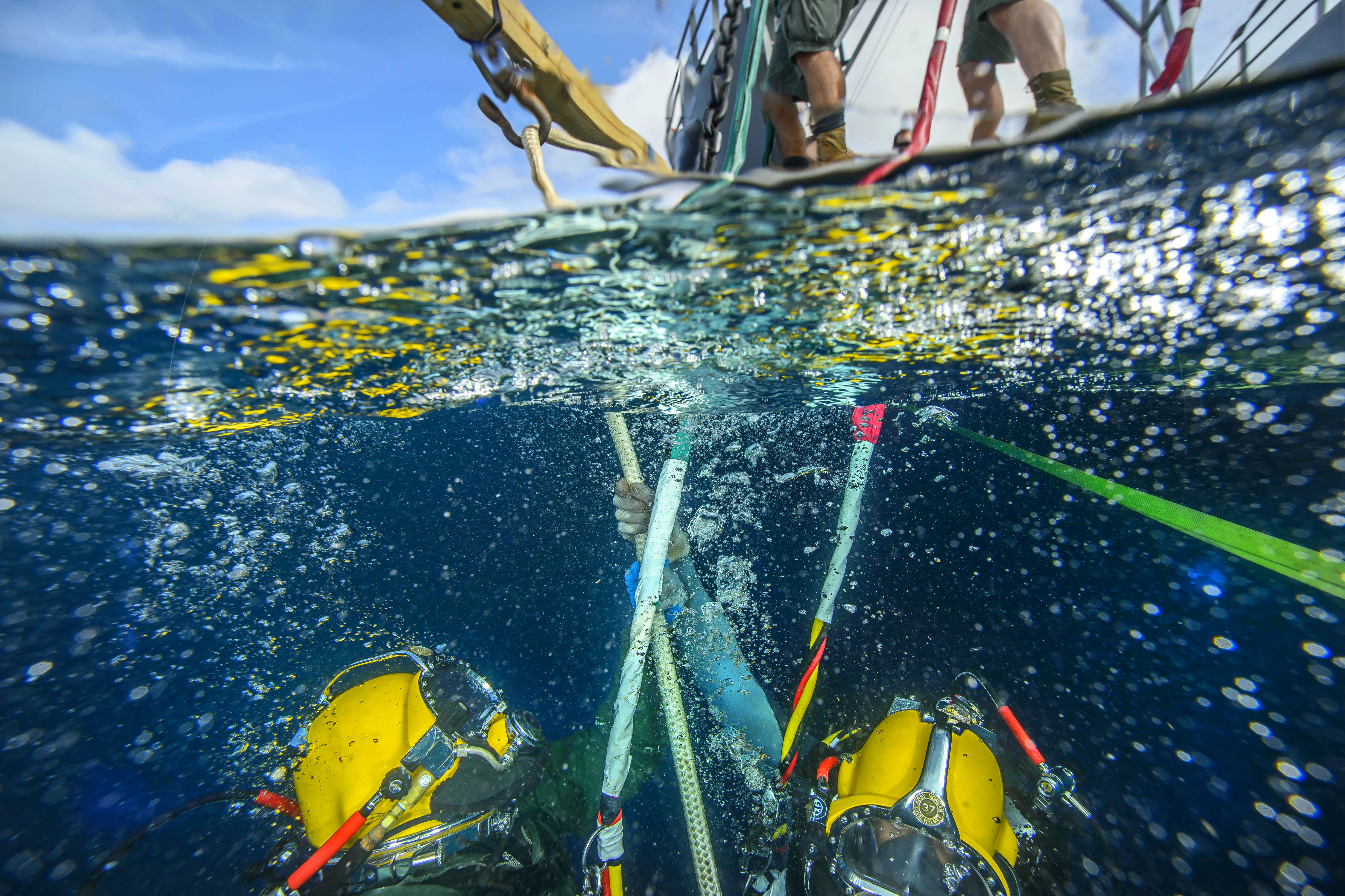 Navy Chief Petty Officer Christopher Munch, left, and Navy Petty ...