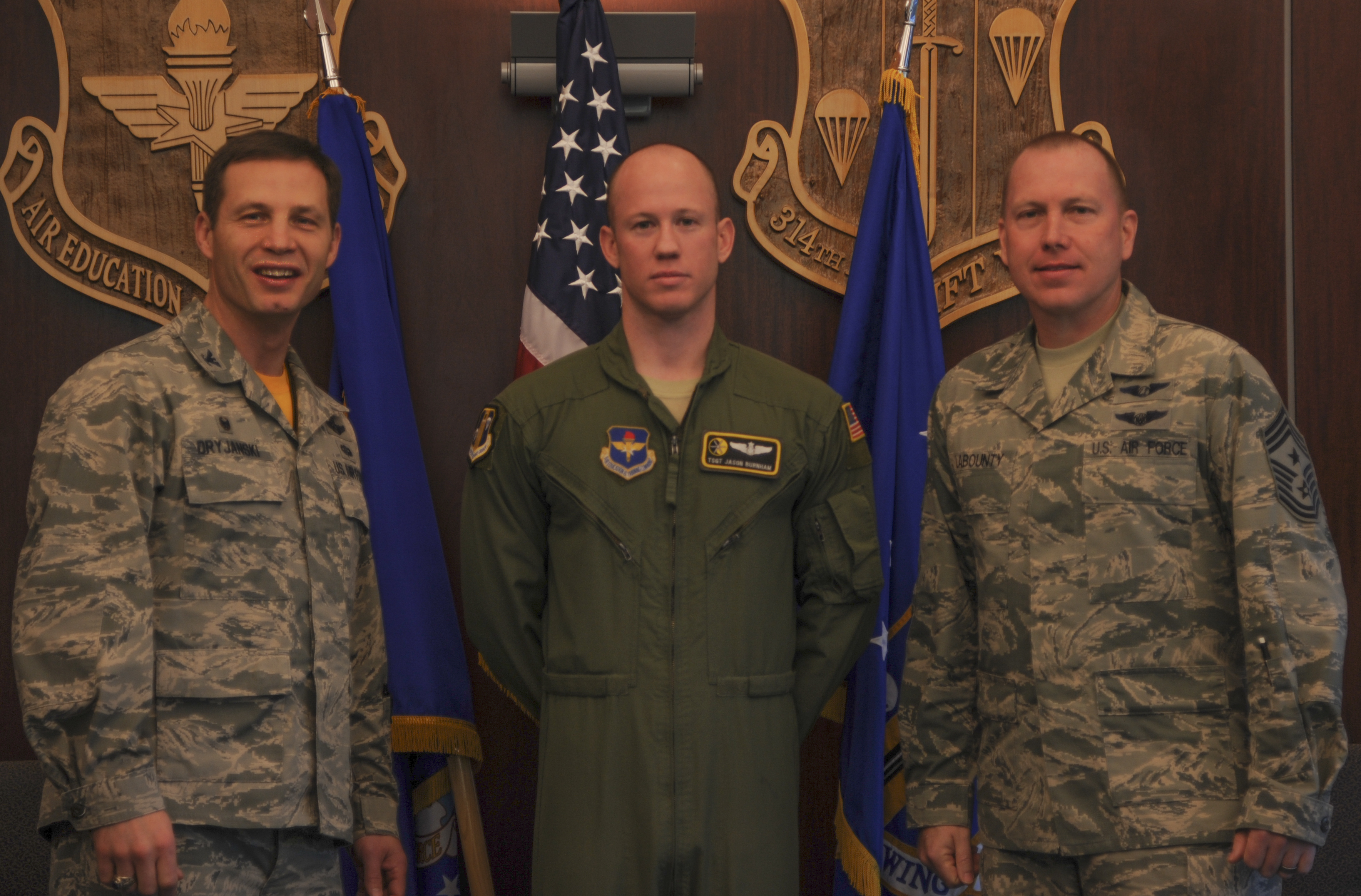 Combat Airlifter of the Week: Tech. Sgt. Jason Burnham > Little Rock ...
