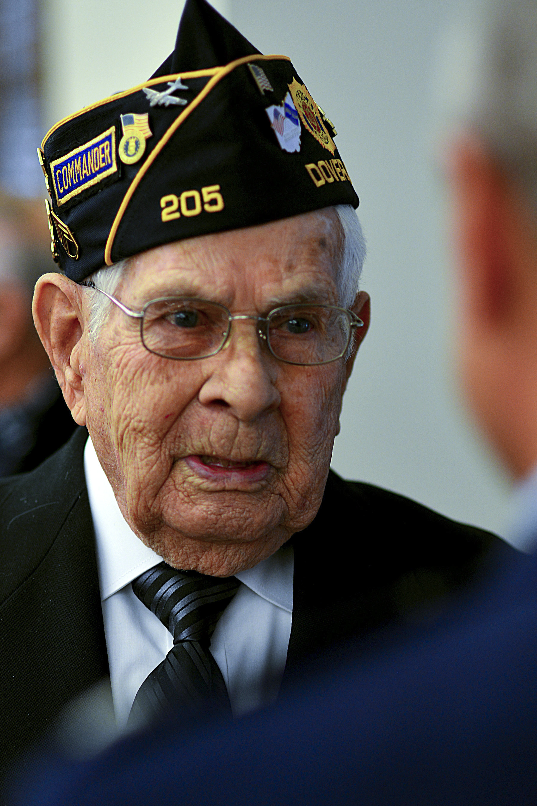 World War II veteran receives medal over 70 years later > 121st Air ...