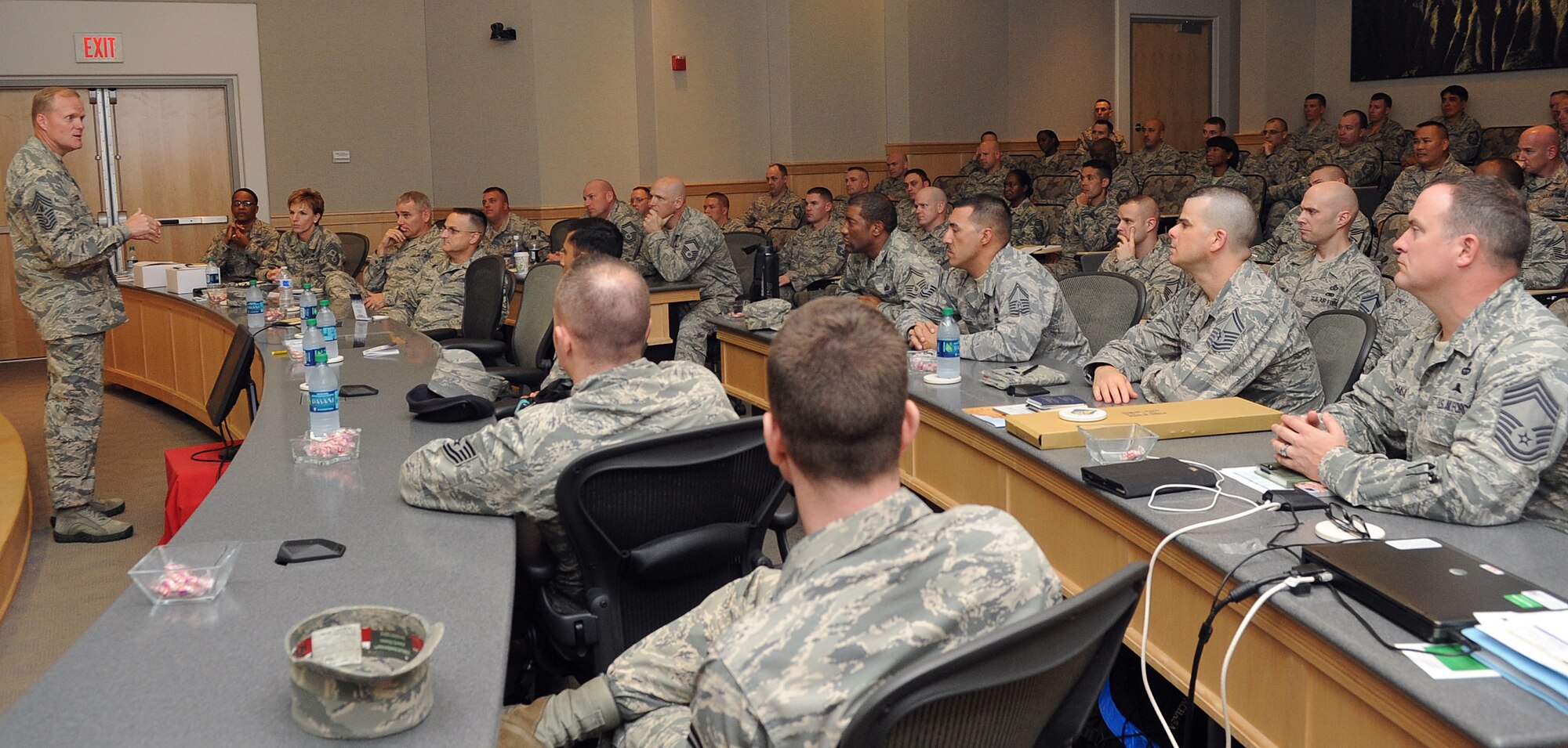 PACAF chief selects discuss leadership, gain insight from CMSAF ...