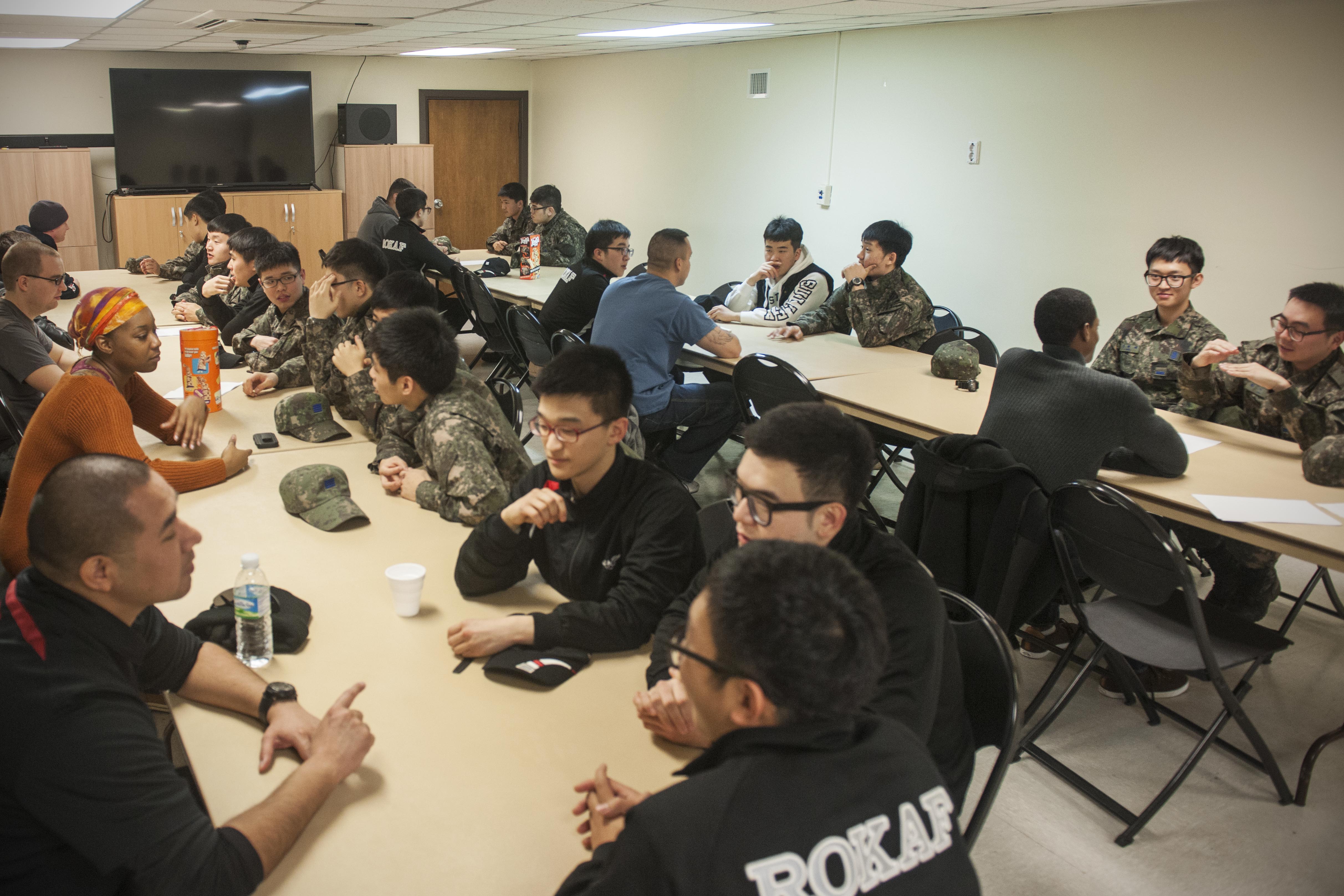 ROKAF, USAF English conversation classes build personal bonds > Kunsan ...