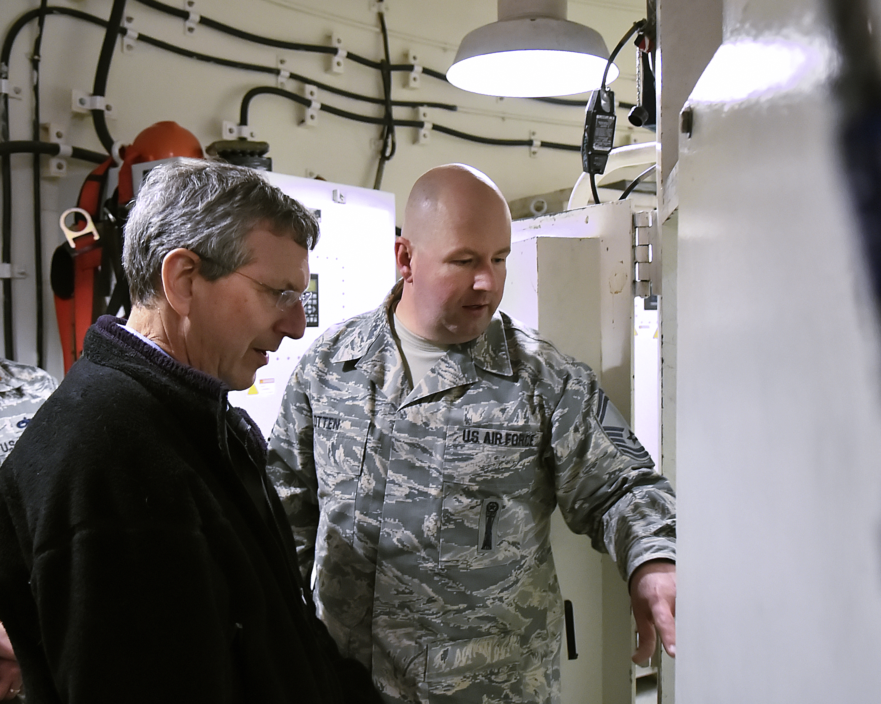 Under Secretary Estevez, Lt. Gen. Fedder visit Warren