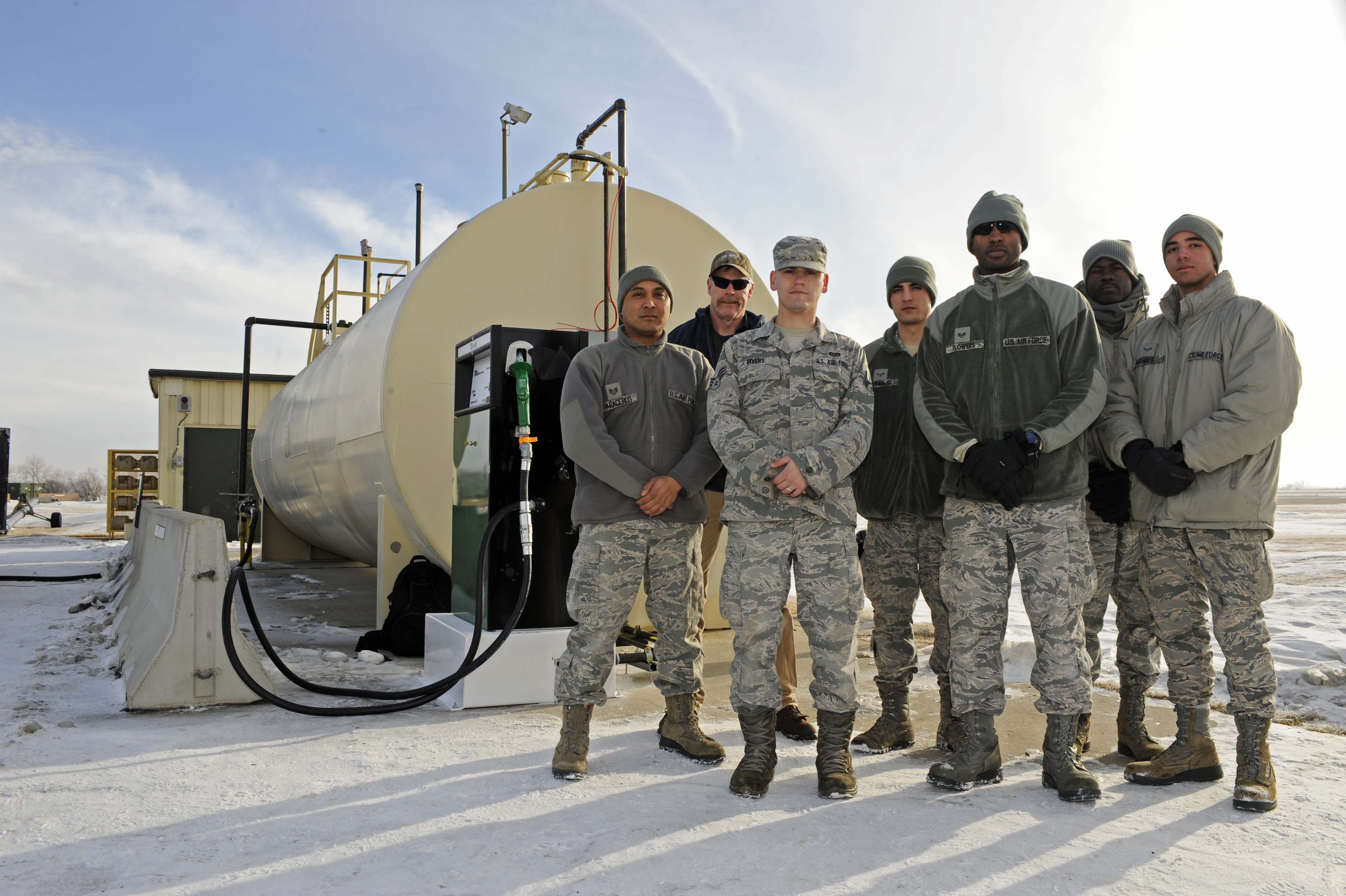 5 CES Airmen build refueling station > Minot Air Force Base > Article ...