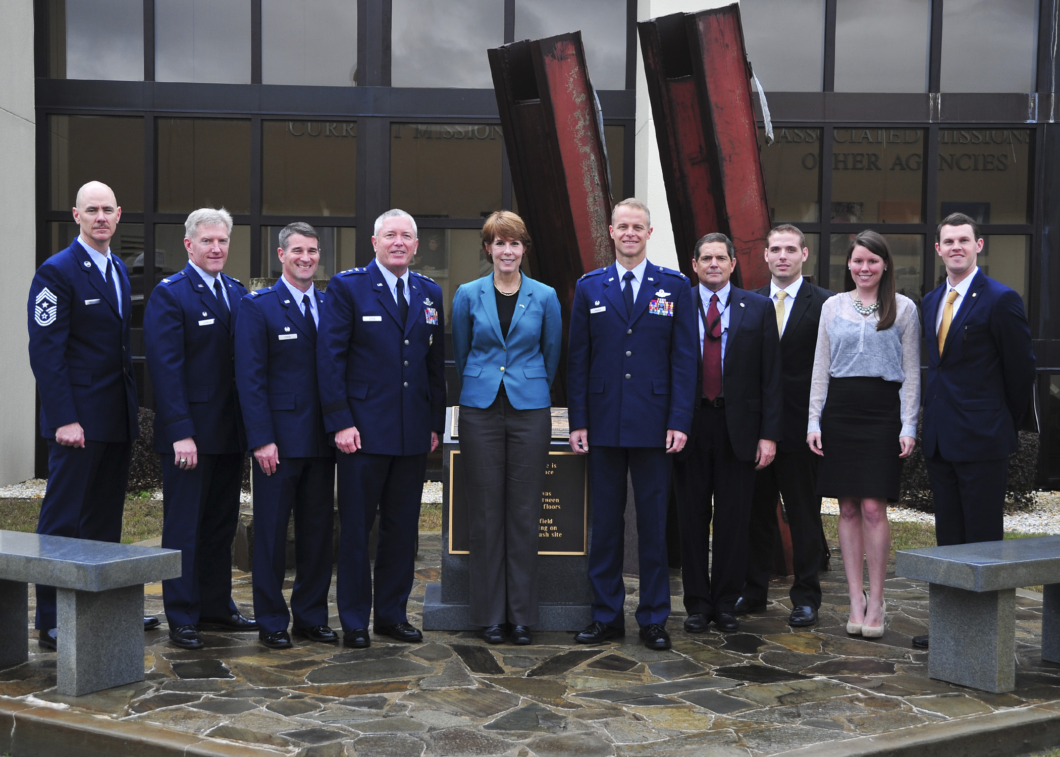 Distinguished D.C. visitor tours AOC > CONR-1AF (AFNORTH & AFSPACE ...