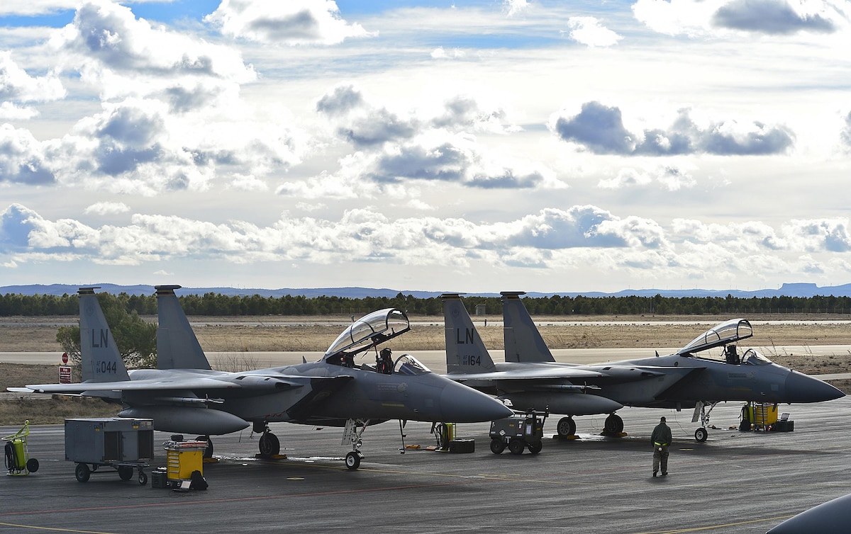Lakenheath's 493rd FS awarded 2014 Raytheon Trophy > Air Force ...