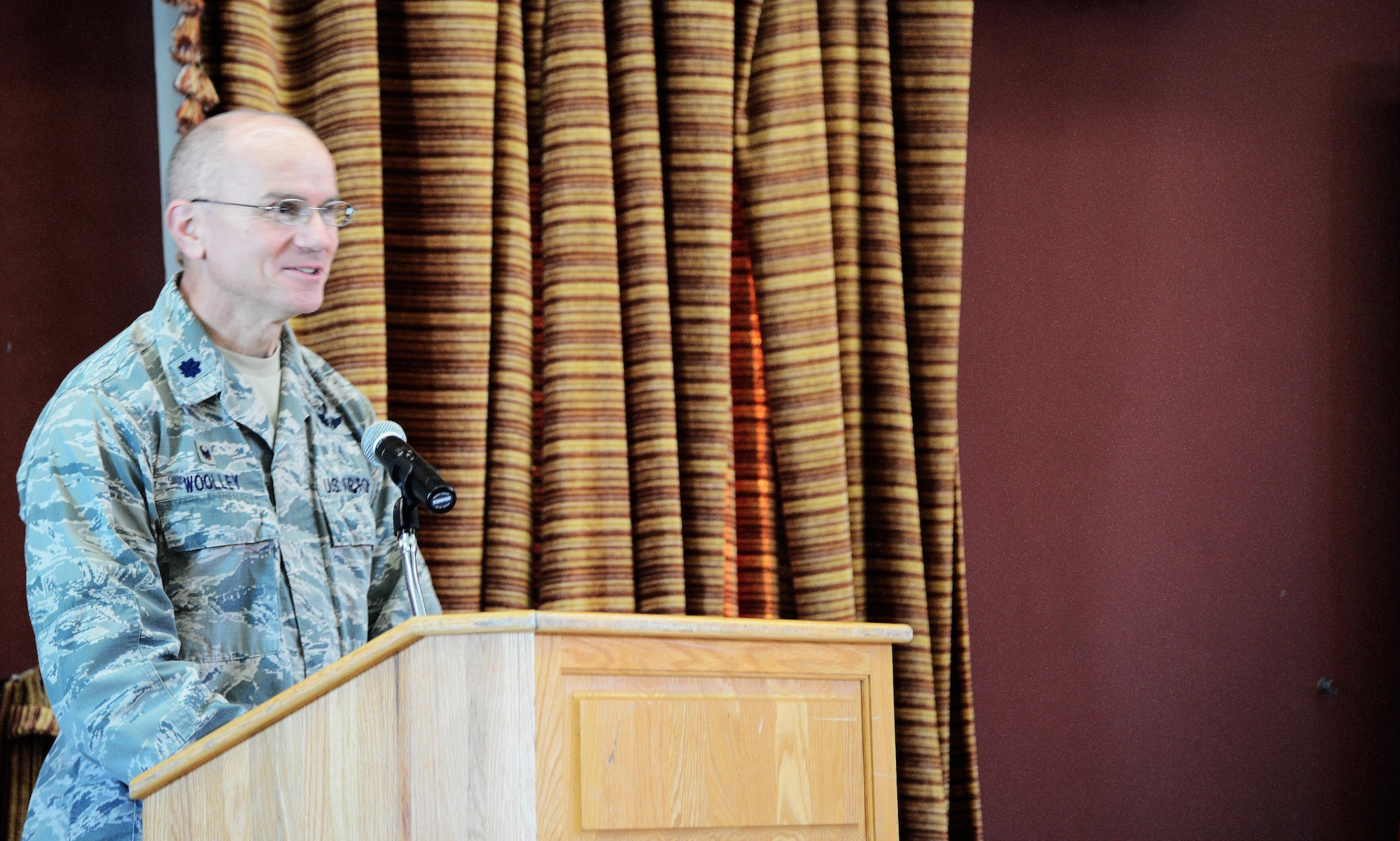 379th EMDOS and EMDSS welcome new commanders during combined ceremony ...